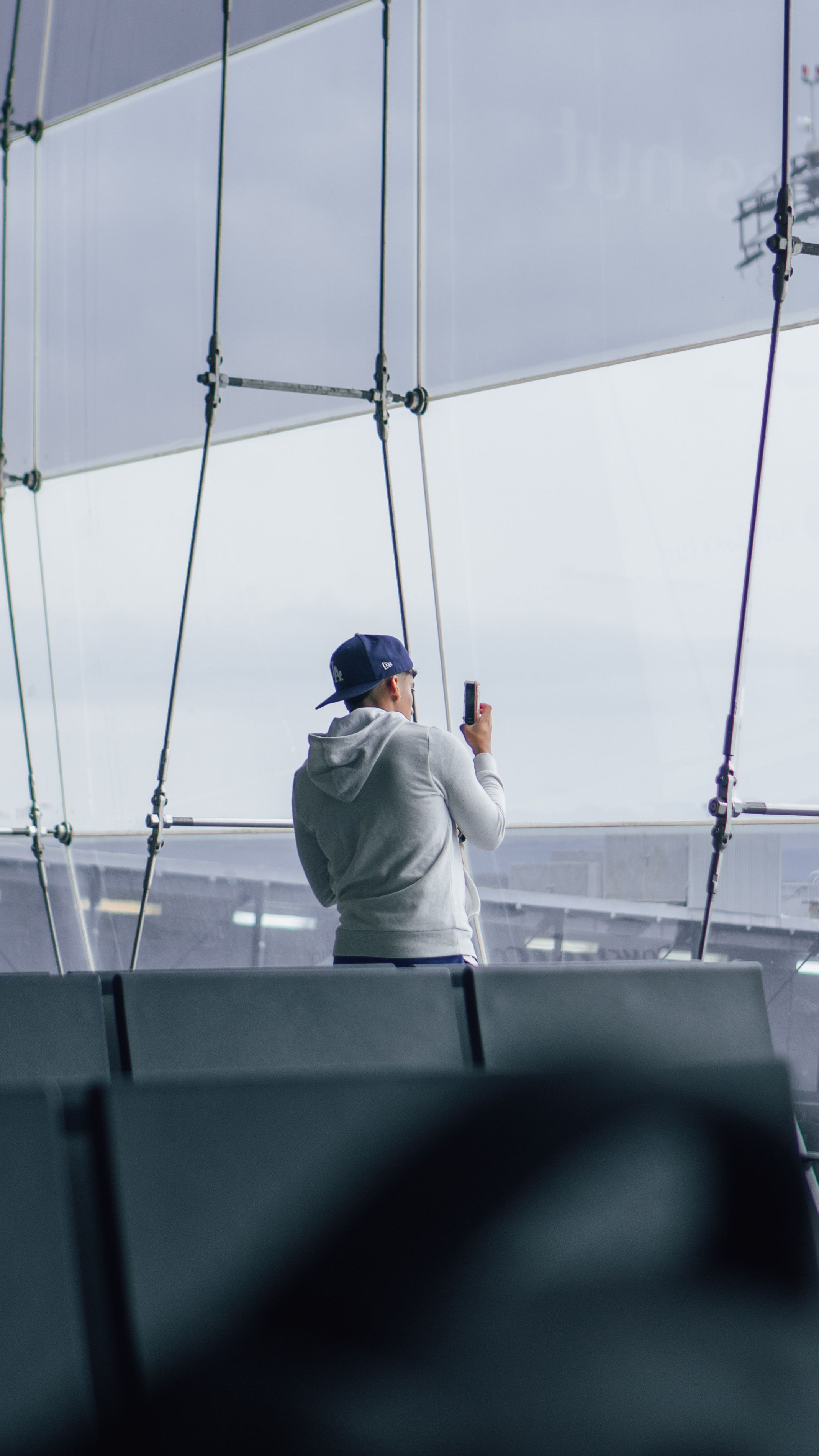 Woman On Phone In Airport Photos, Download The BEST Free Woman On Phone ...