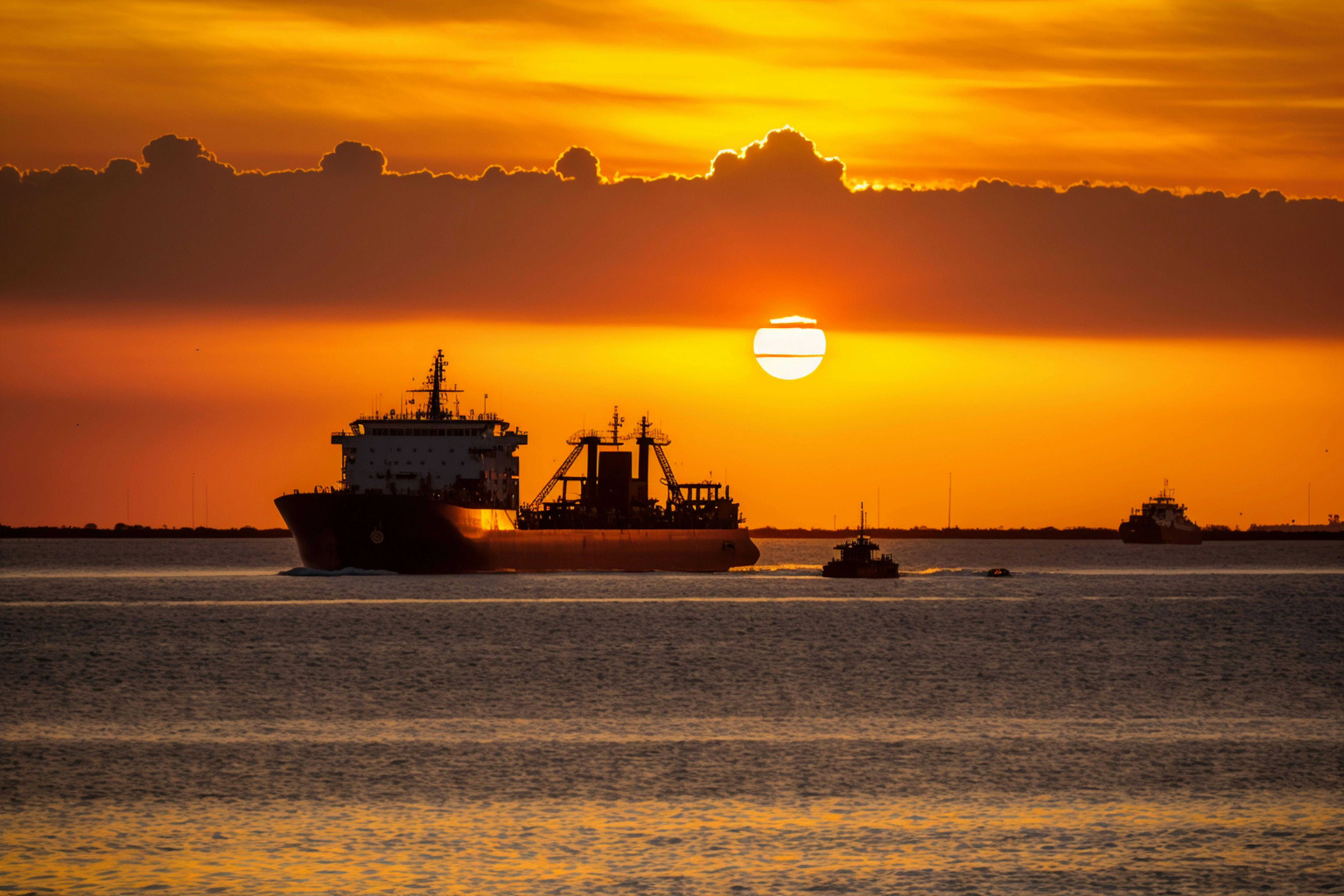 Ships on Horizon in Water on Sunset · Free Stock Photo