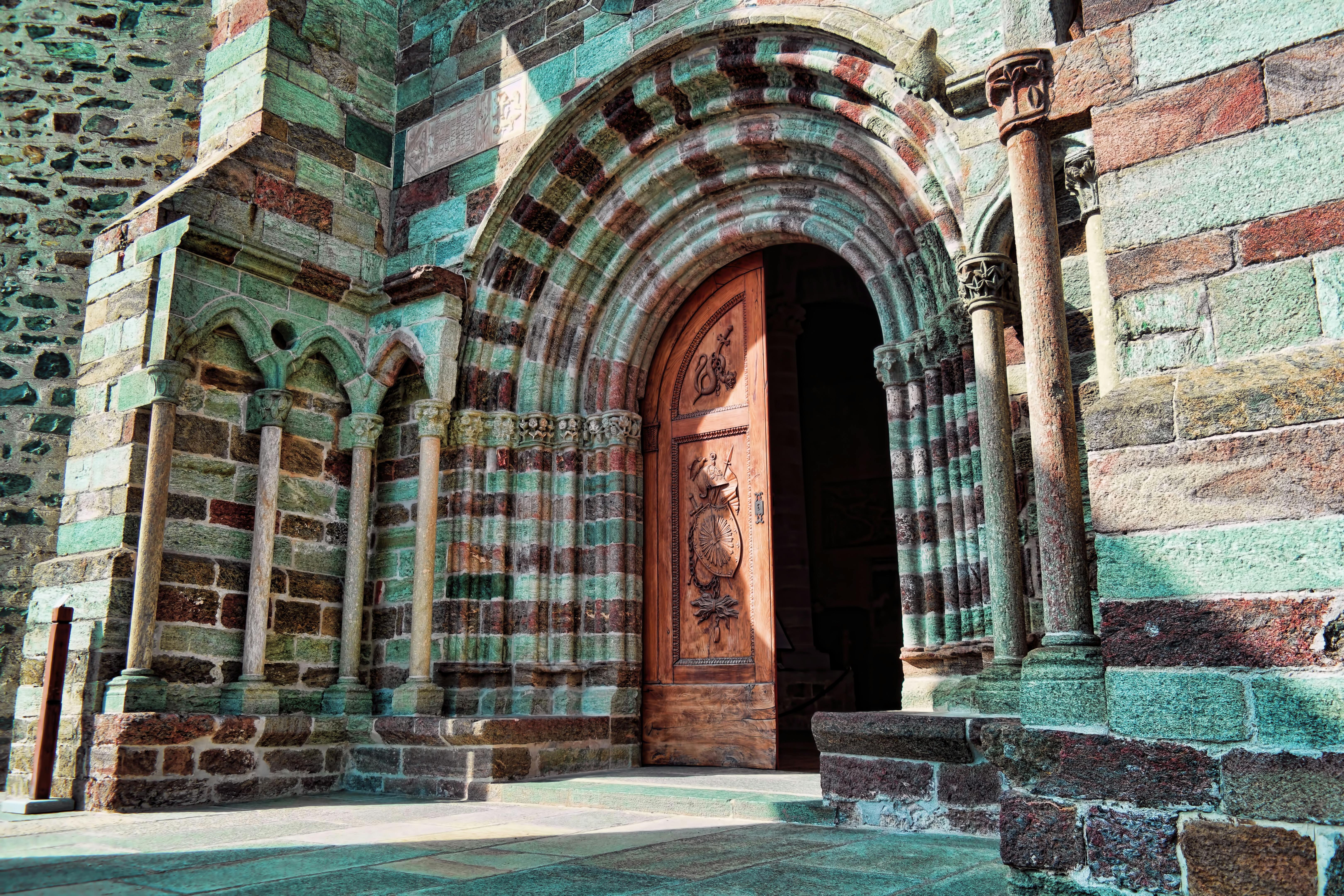 Entrance of Saint Michaels Abbey in Piedmont · Free Stock Photo