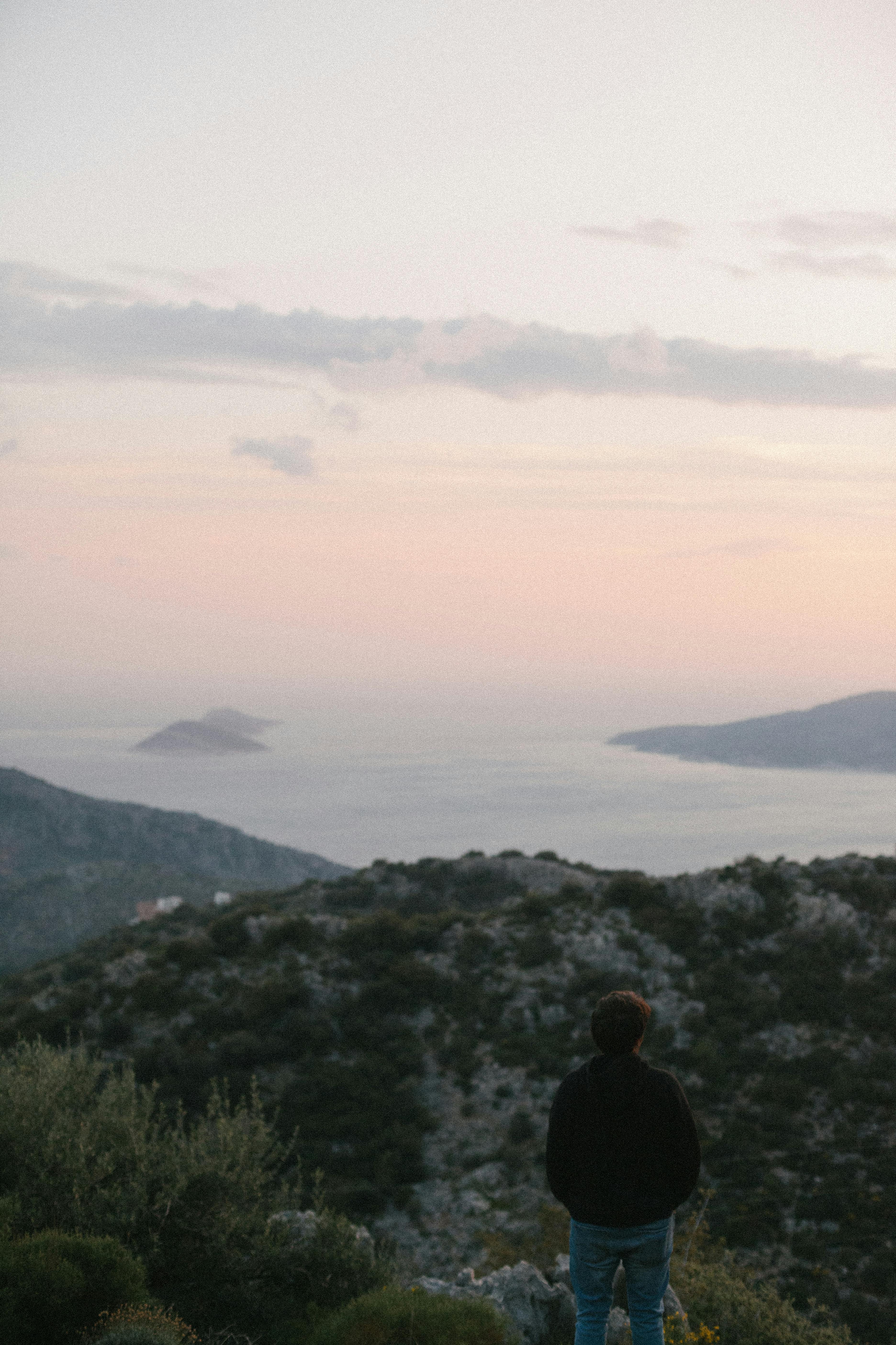 Brown Wooden View Deck · Free Stock Photo