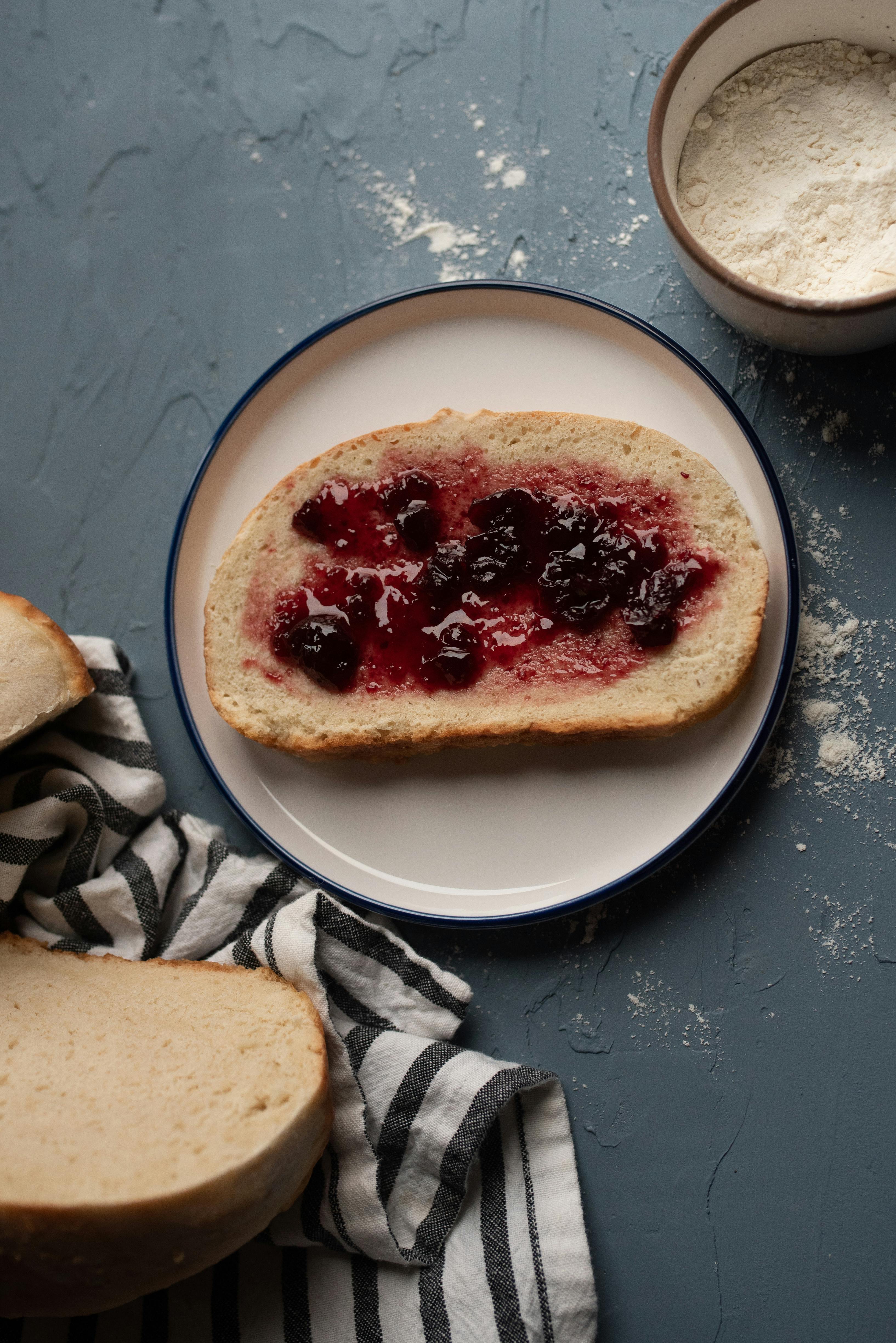 Bread with Jam · Free Stock Photo