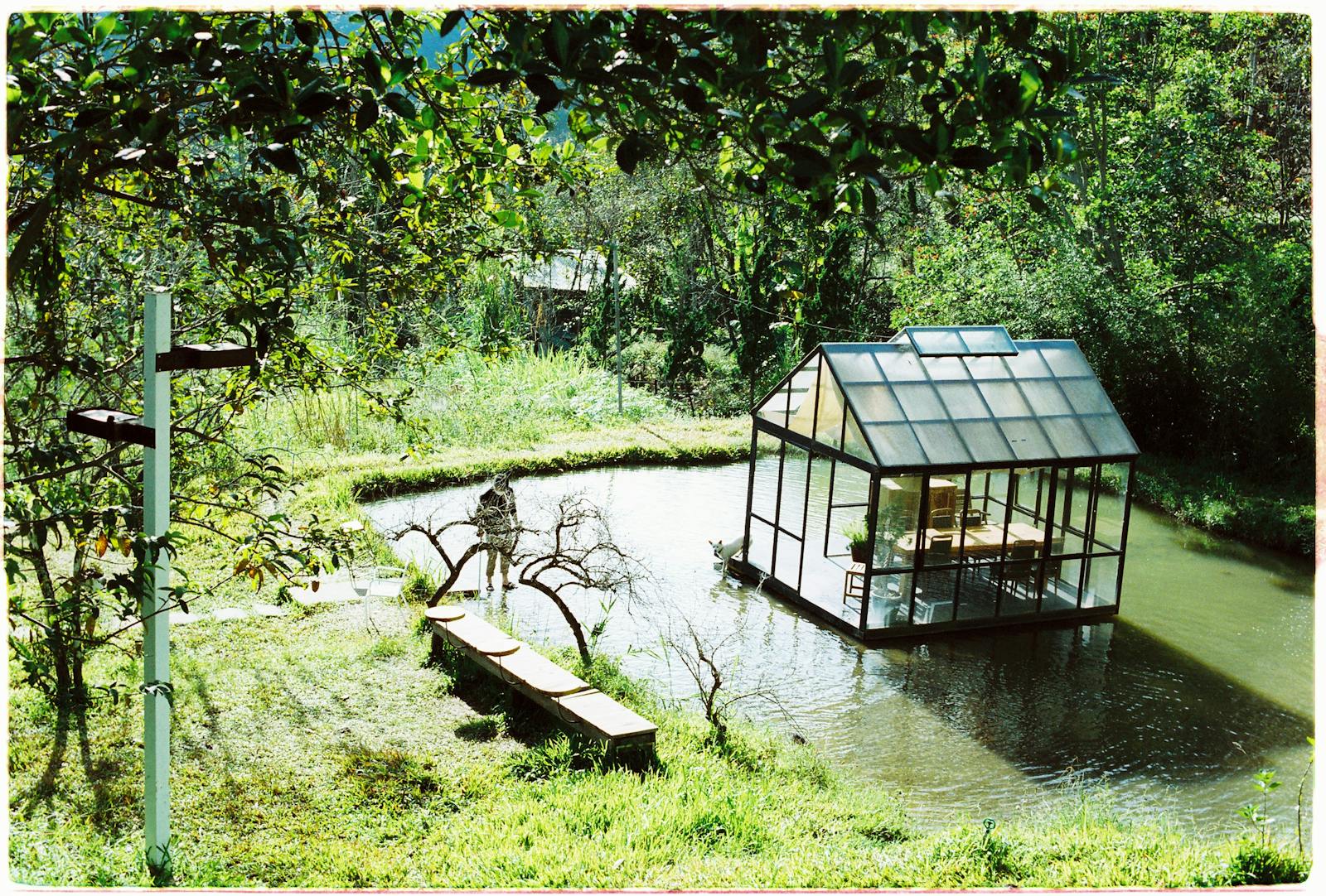 Rood Construction Photos, Download The BEST Free Rood Construction ...