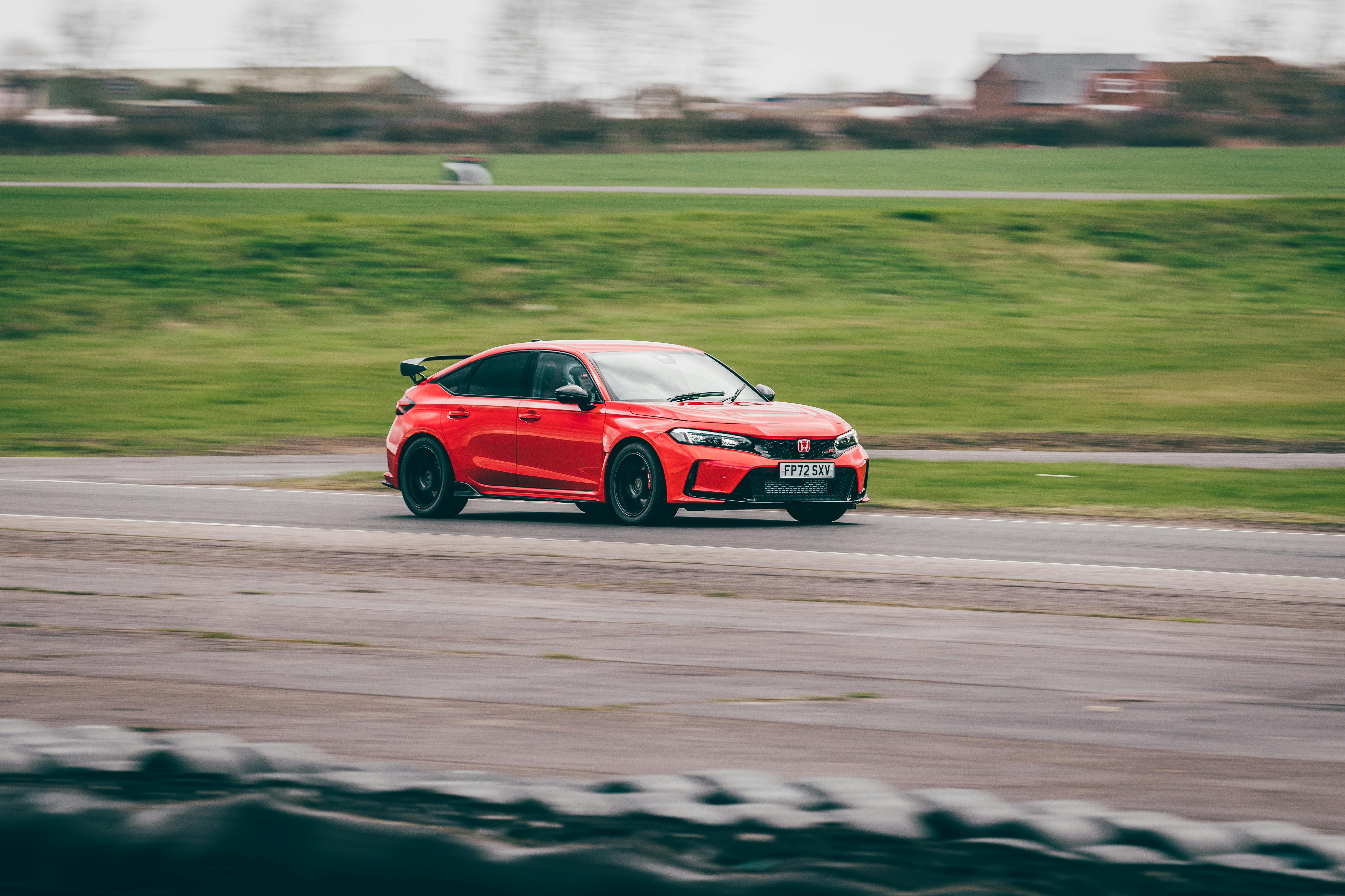 Revving into the weekend with the stunning 11th gen Honda Civic Type R ...