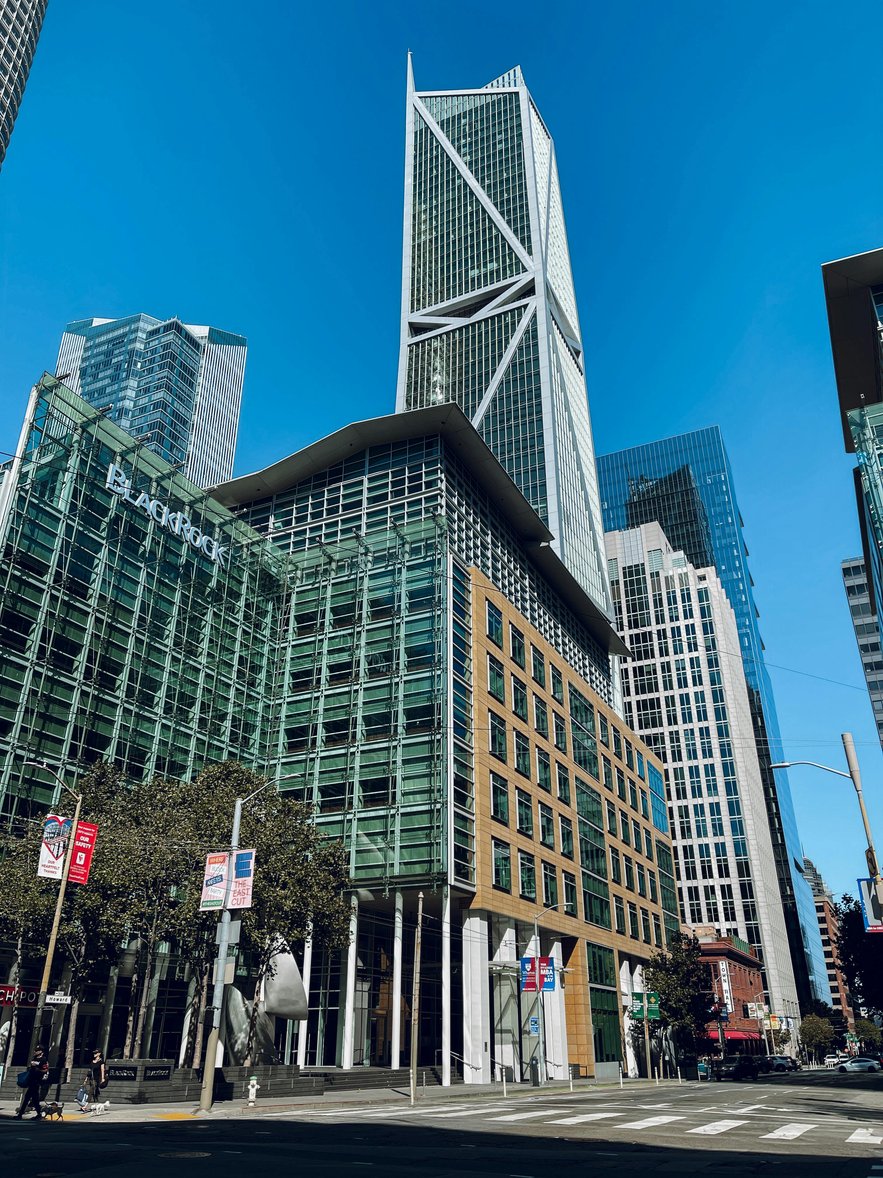 Modern Architecture in City · Free Stock Photo