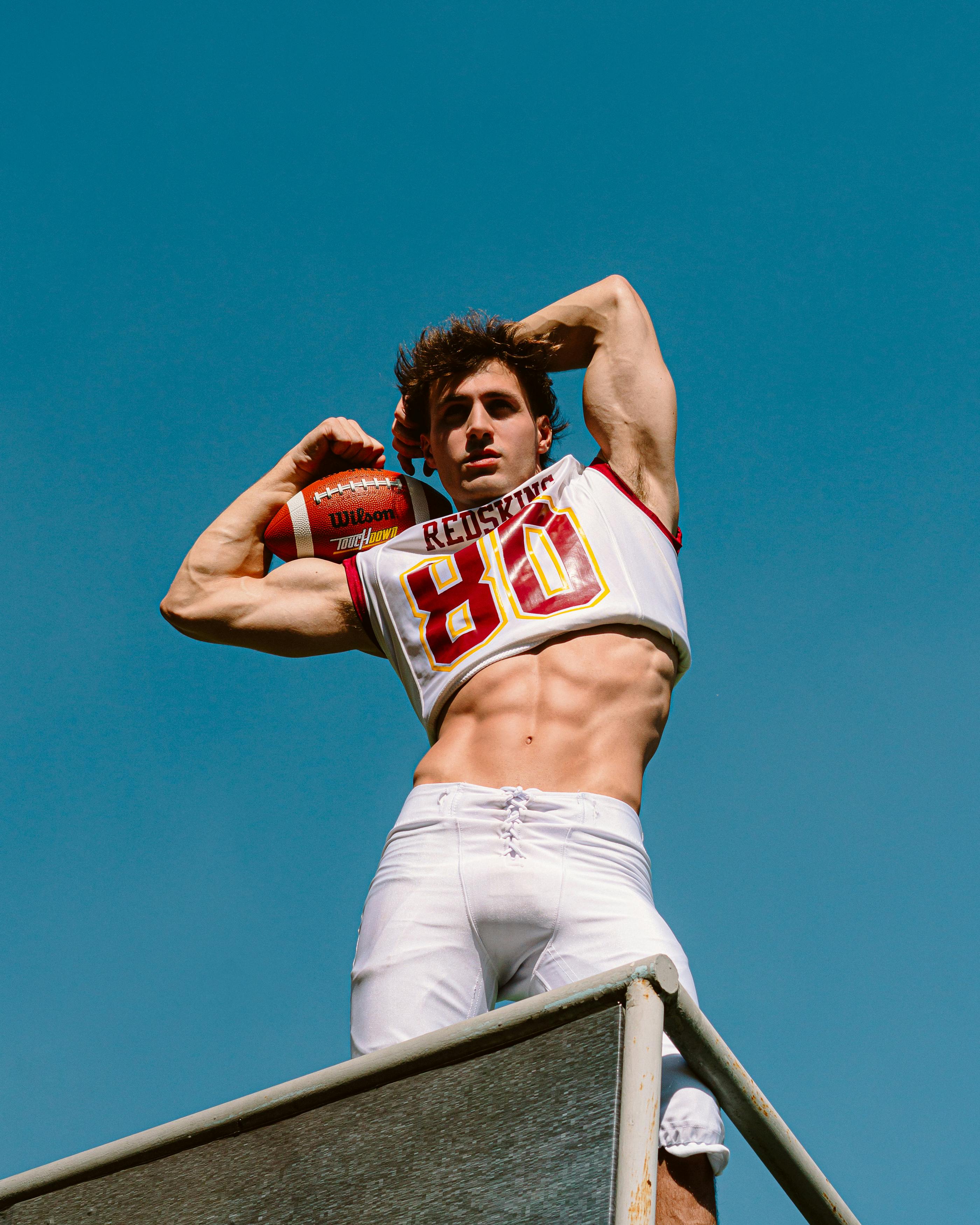 Football Player Abs Photos, Download The BEST Free Football Player Abs ...