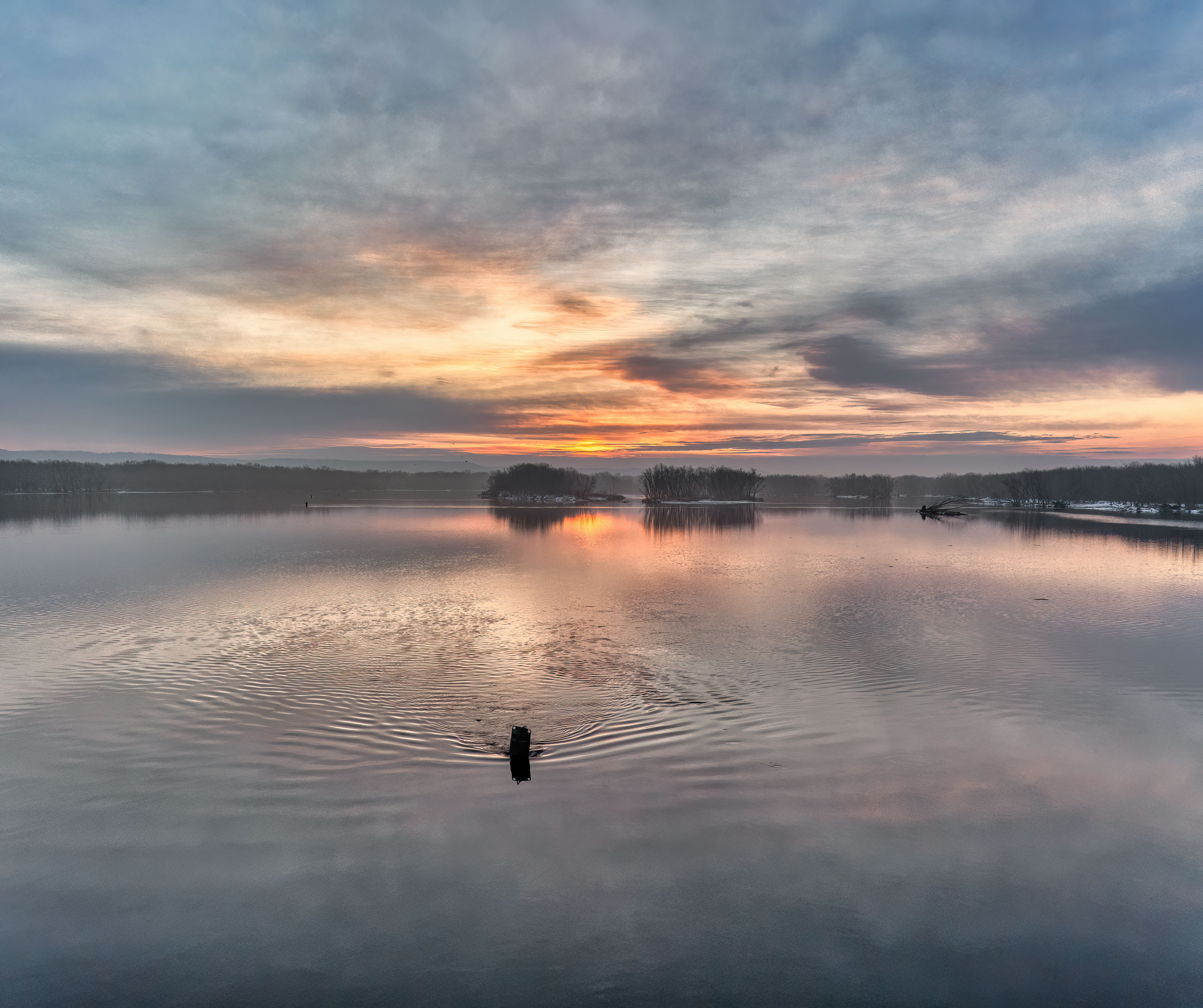 Sunset over the Lake · Free Stock Photo