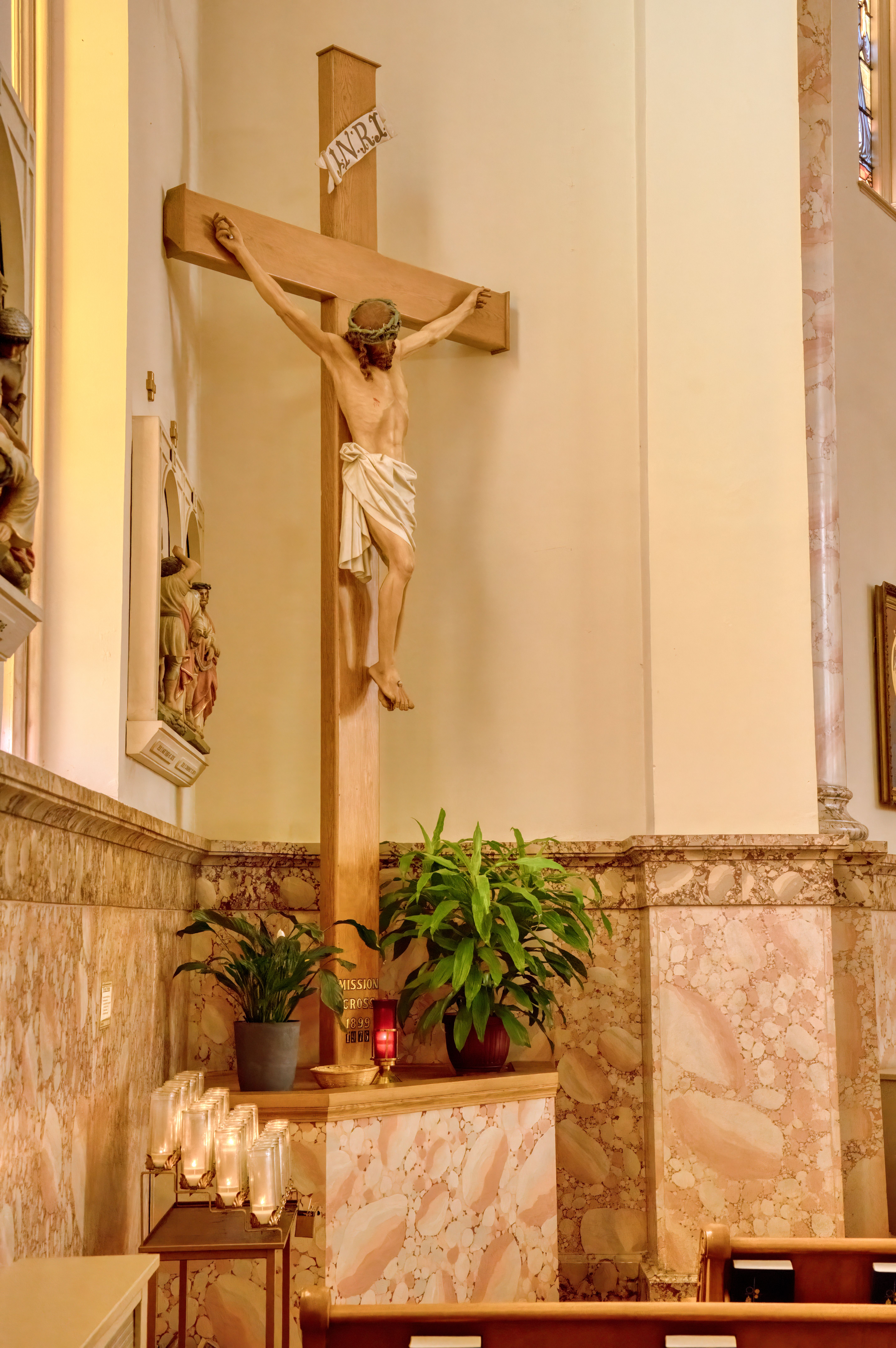 Crucified Jesus Christ in Church · Free Stock Photo