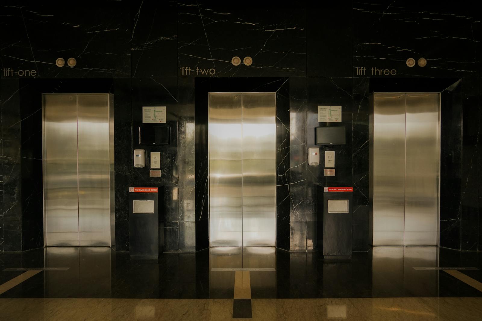 Elevators Photos, Download The BEST Free Elevators Stock Photos & HD Images