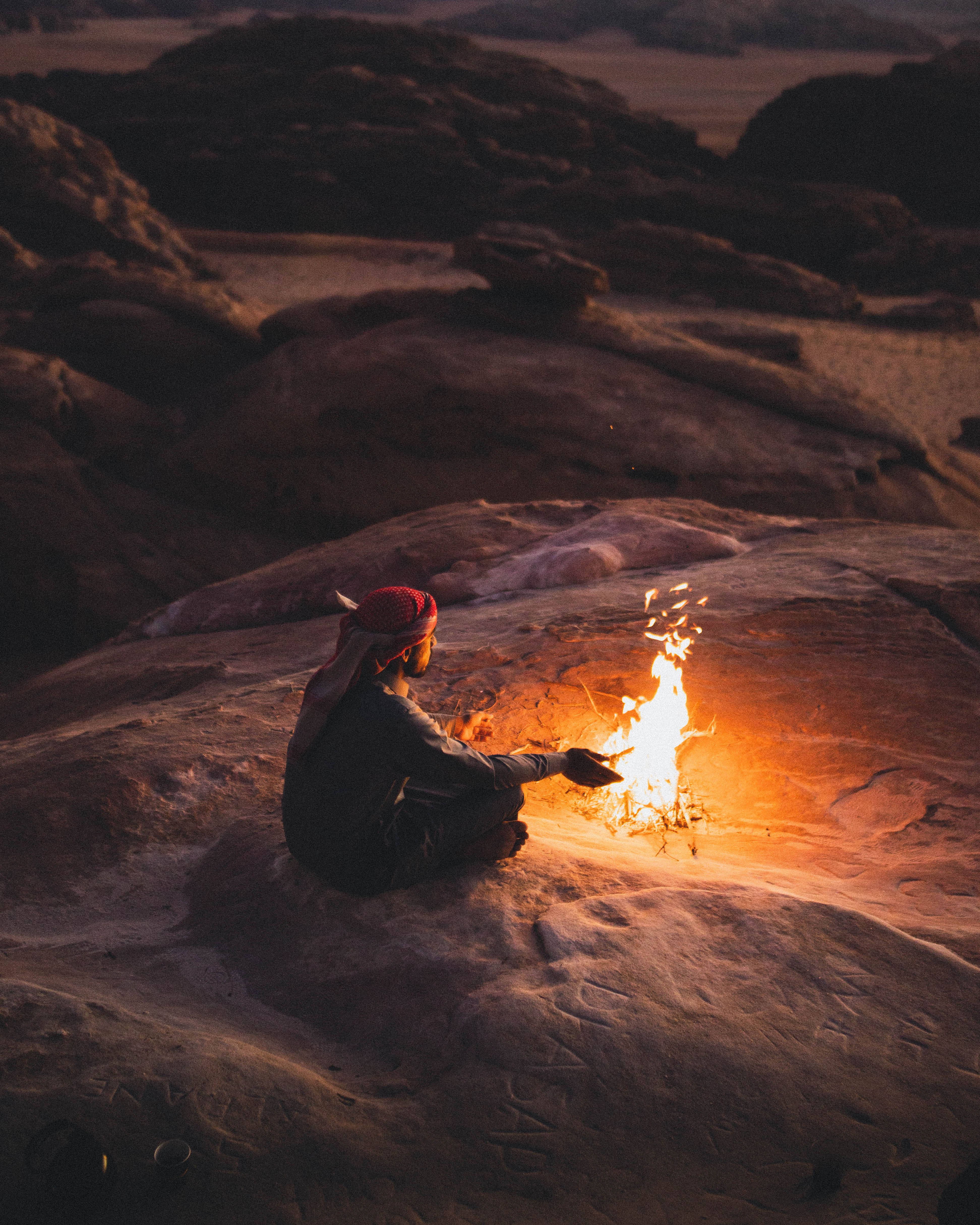 Bonfire In Desert Photos, Download The BEST Free Bonfire In Desert ...