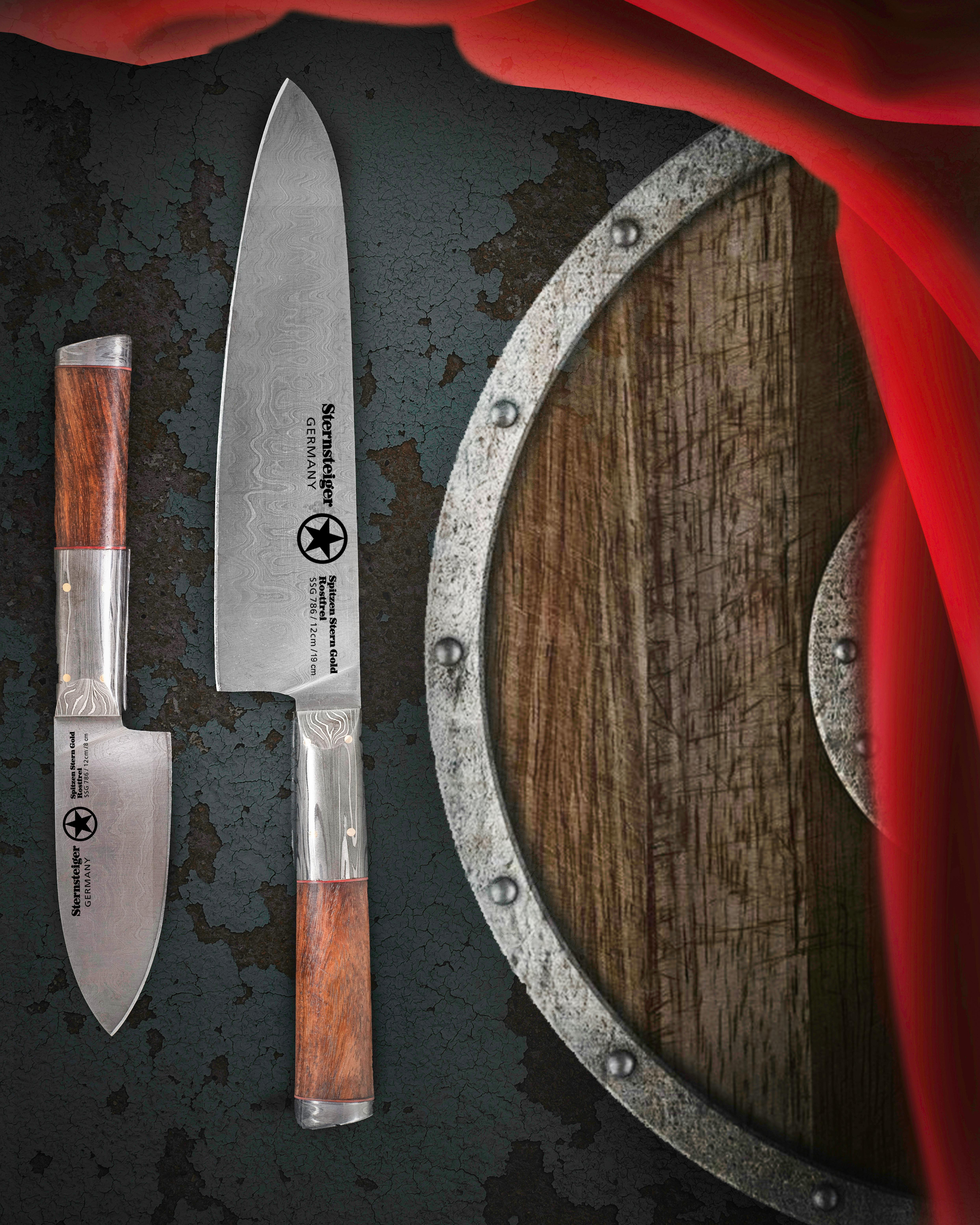 Sharp Knives and Tray · Free Stock Photo