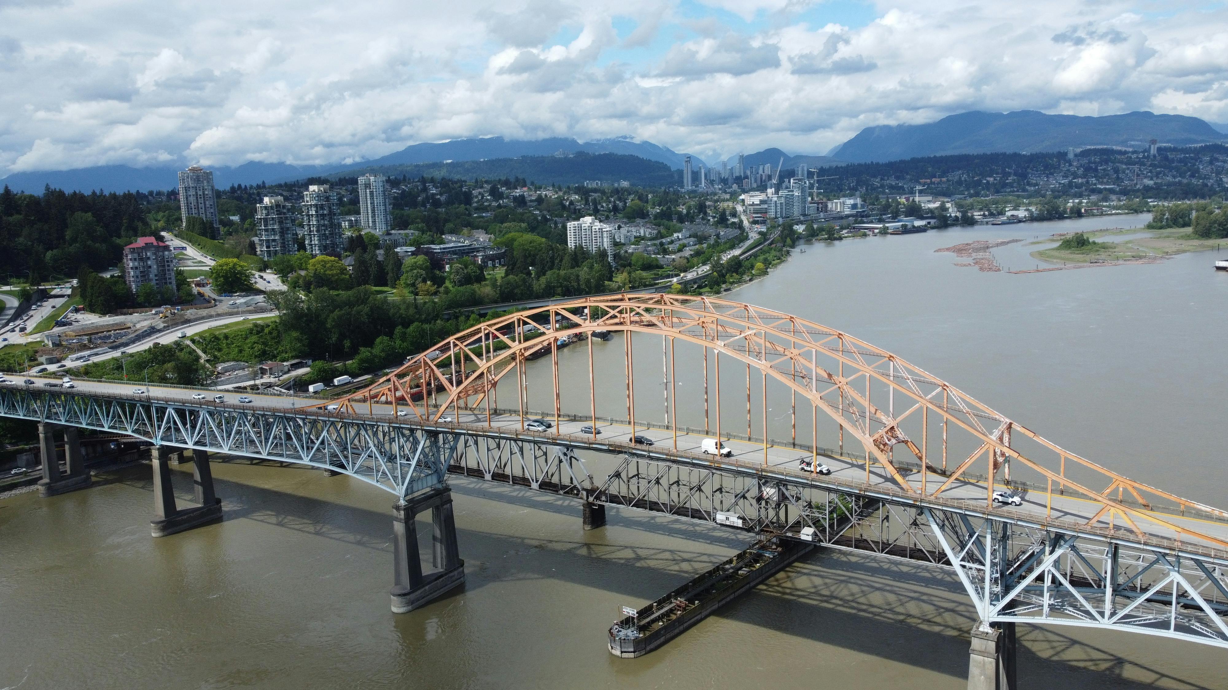 Buildings and Rivers in City · Free Stock Photo