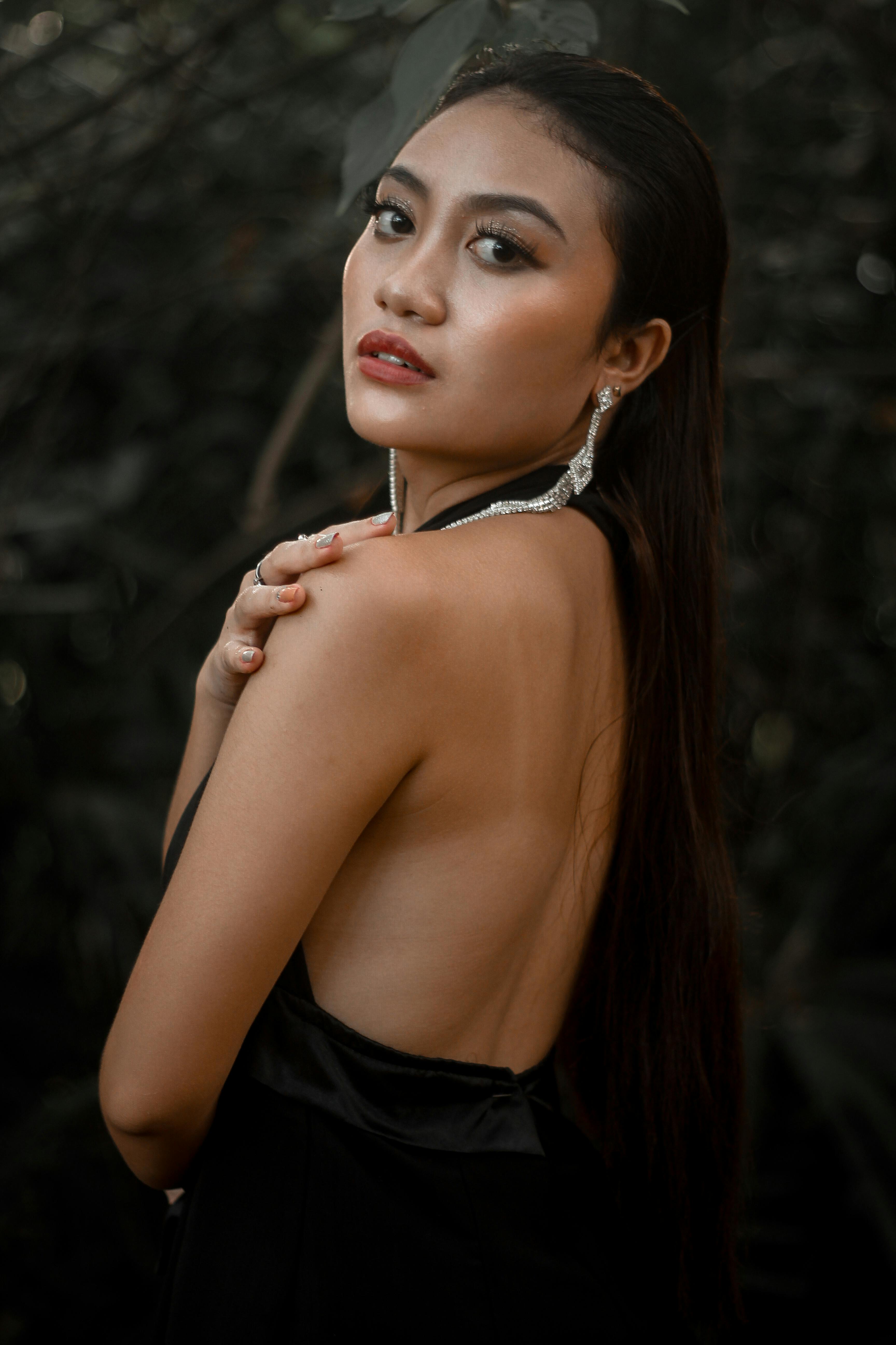 Woman with Black Hair · Free Stock Photo