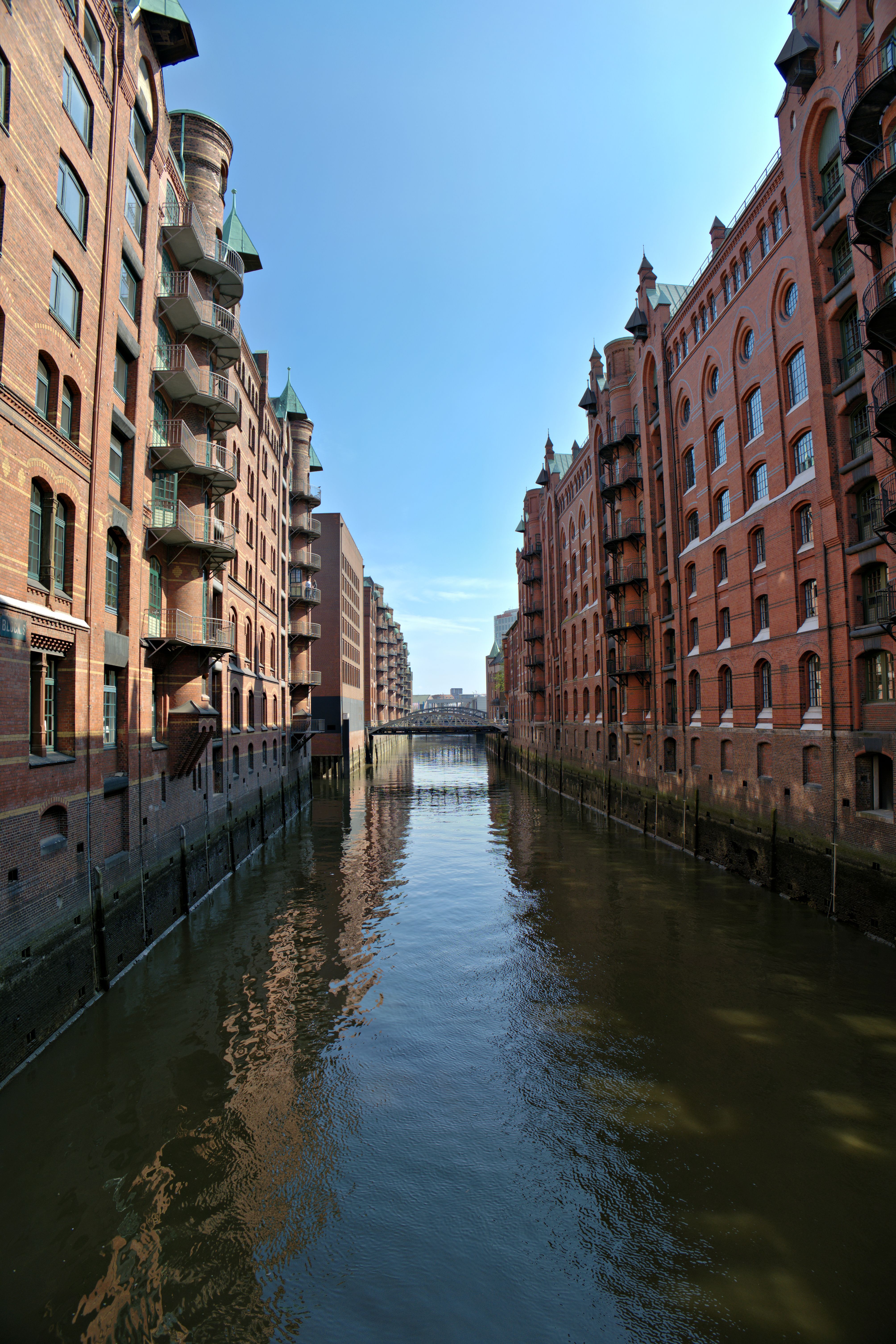 Canal Bank Photos, Download The BEST Free Canal Bank Stock Photos & HD ...
