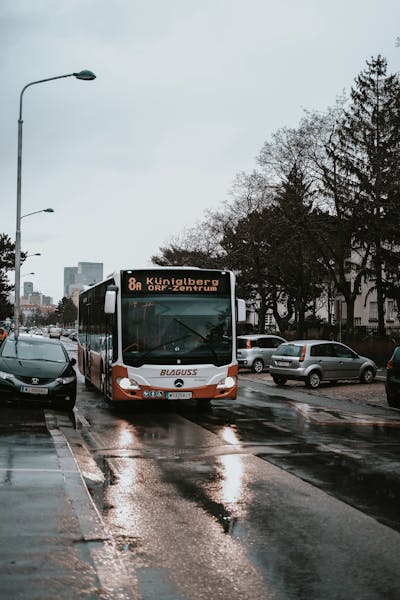 Hd Bus Images Photos, Download The BEST Free Hd Bus Images Stock Photos ...