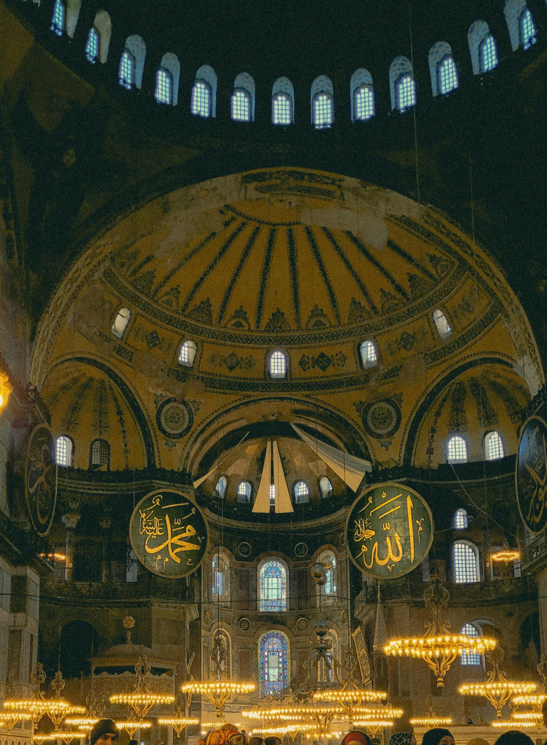 Dome Interior of Hagia Sophia, Istanbul, Turkey · Free Stock Photo