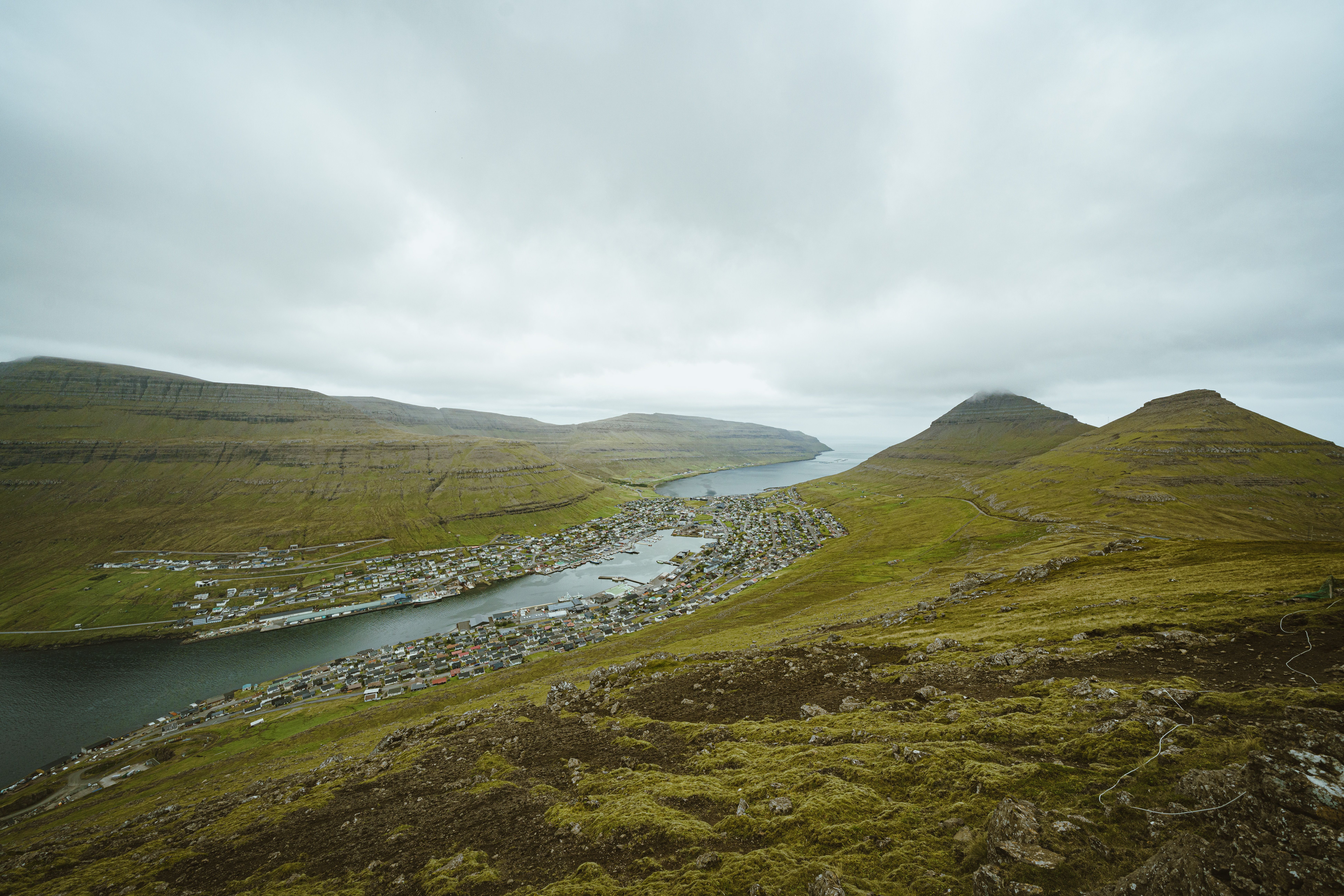 Laptop River Wallpaper 4k Bd Photos, Download The BEST Free Laptop ...