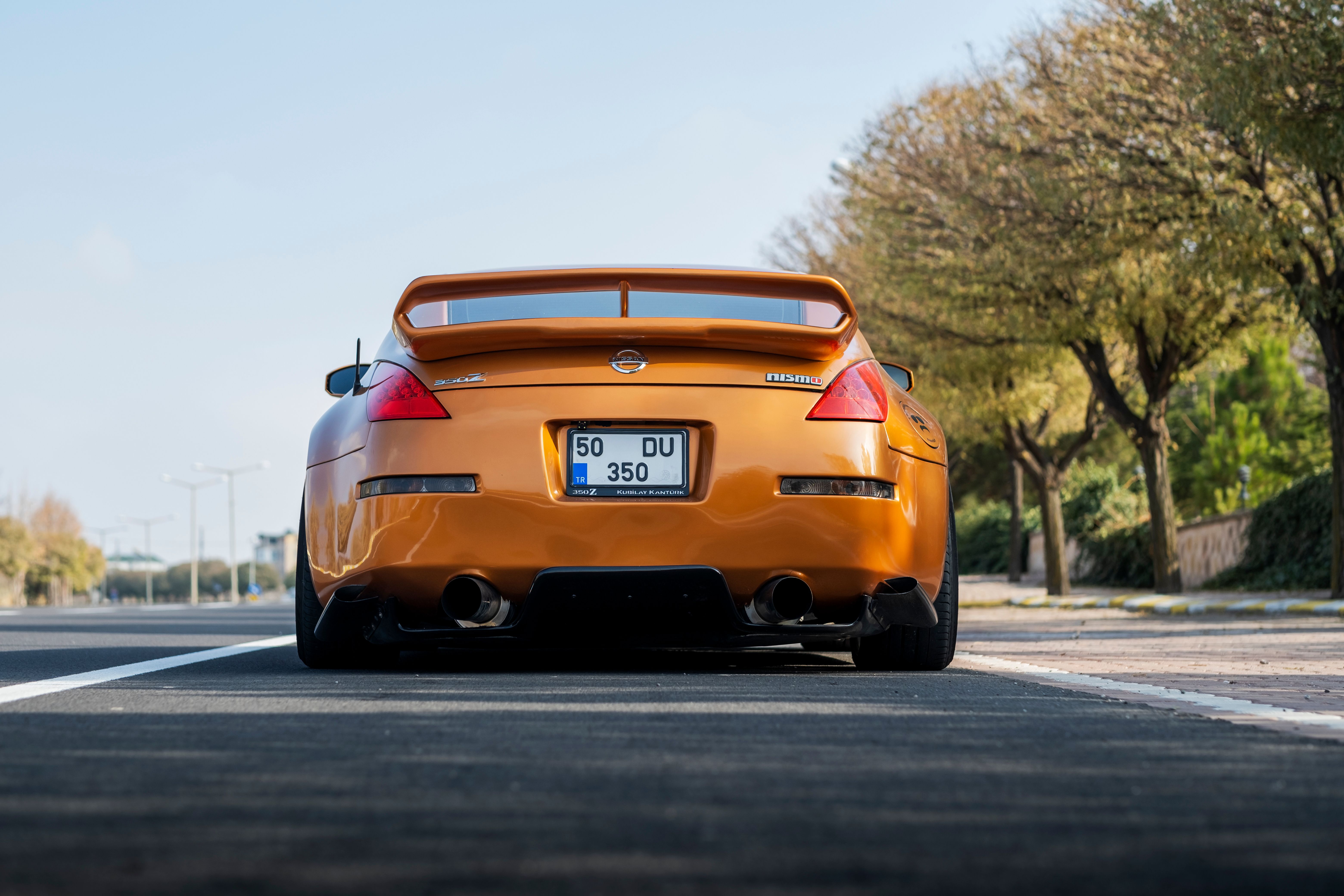 Red Nissan 350Z · Free Stock Photo