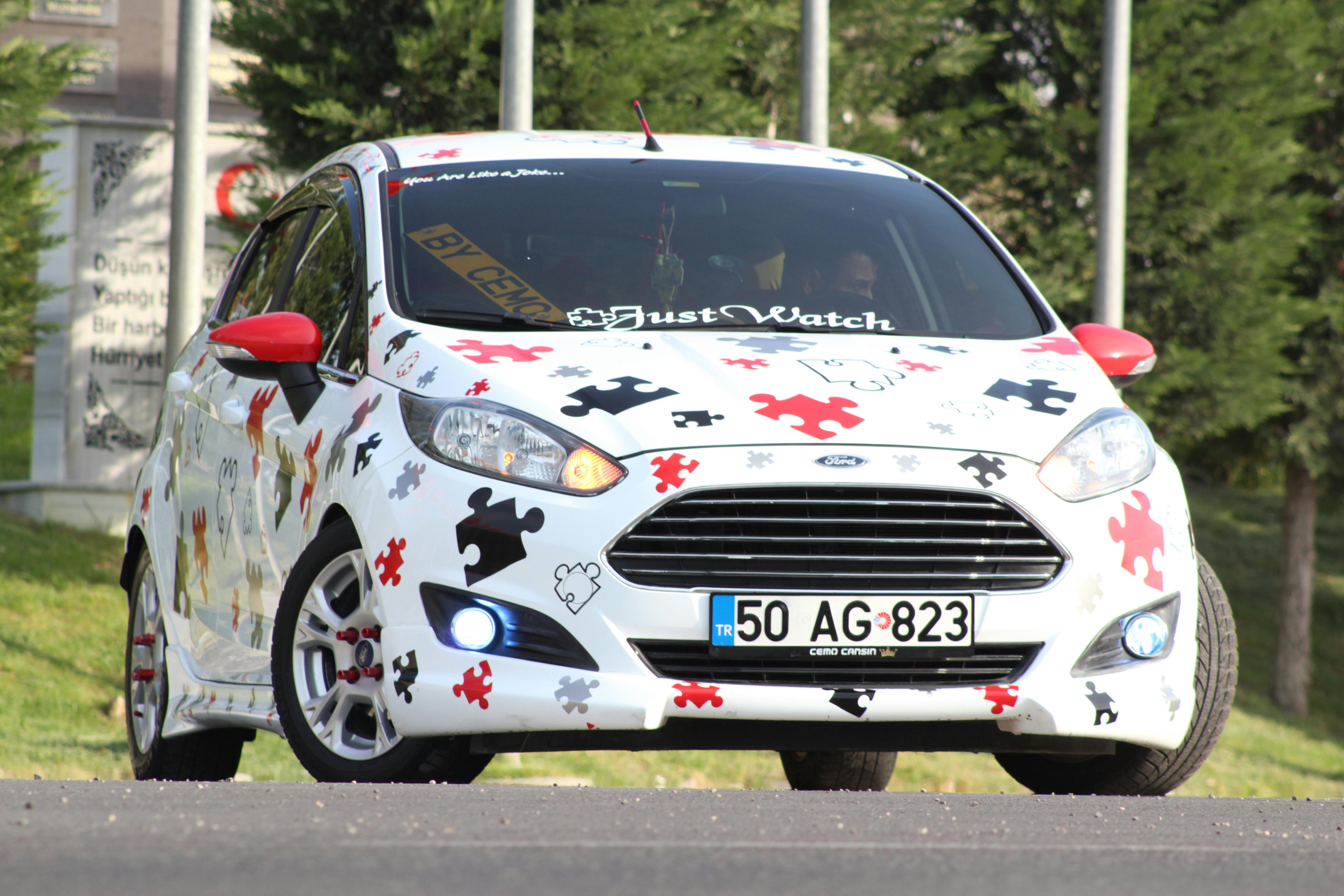 Car Jigsaw Photos, Download The BEST Free Car Jigsaw Stock Photos & HD ...