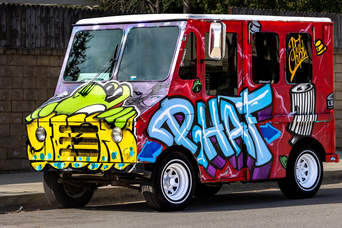 Cartoon Van Photos, Download The BEST Free Cartoon Van Stock Photos ...
