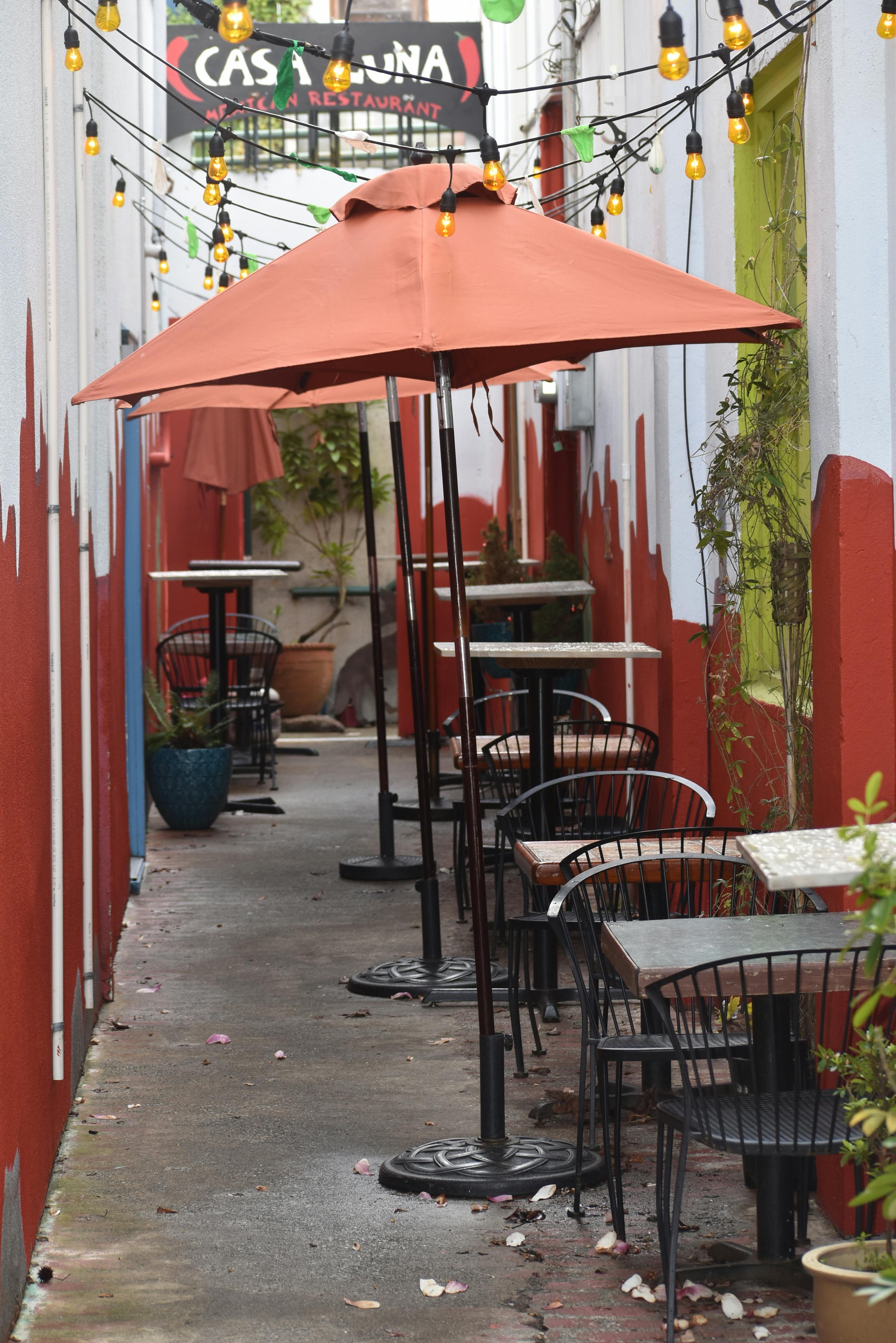 Rain Chair Photos, Download The BEST Free Rain Chair Stock Photos & HD ...