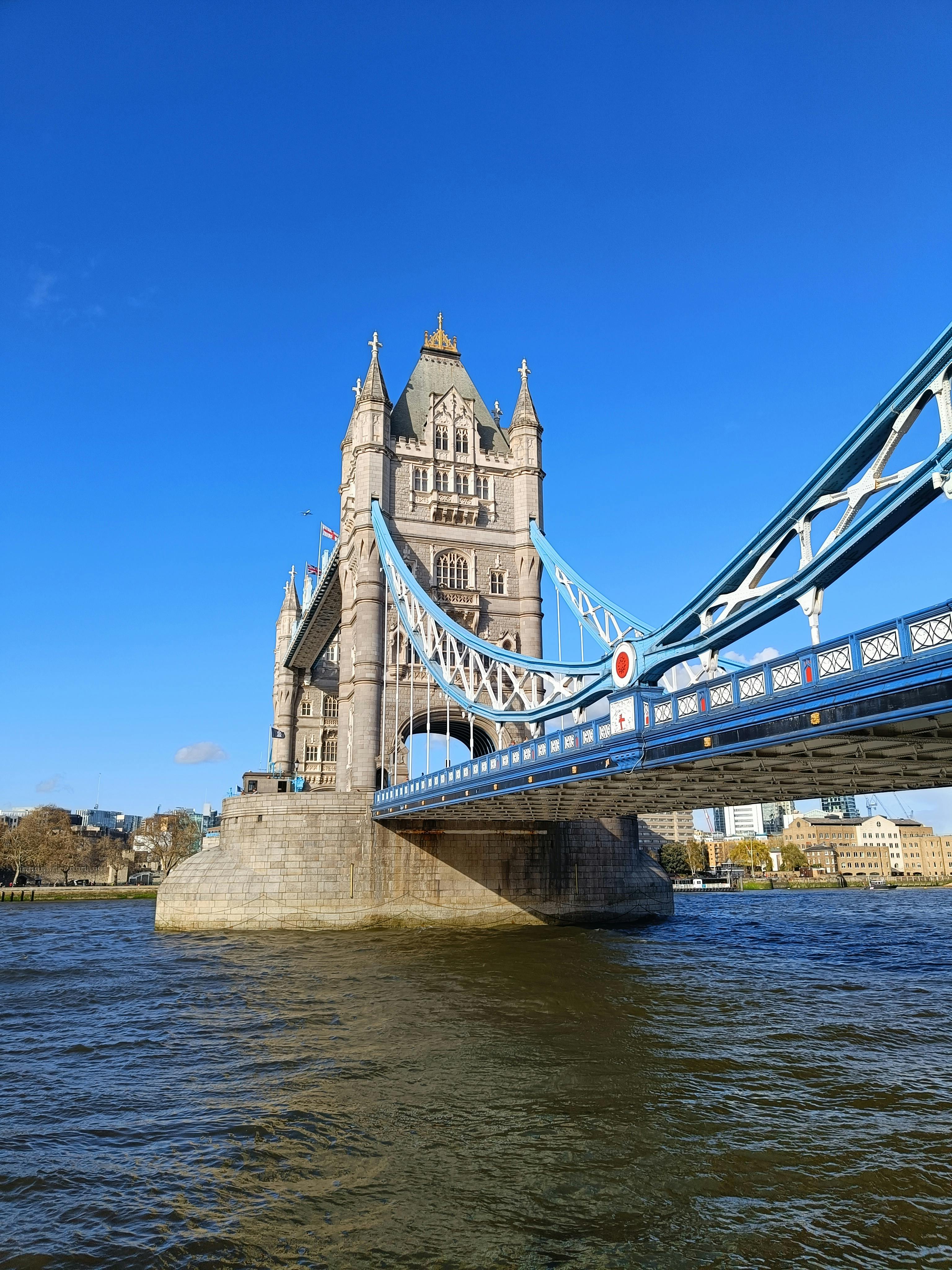 Elizabeth Tower · Free Stock Photo