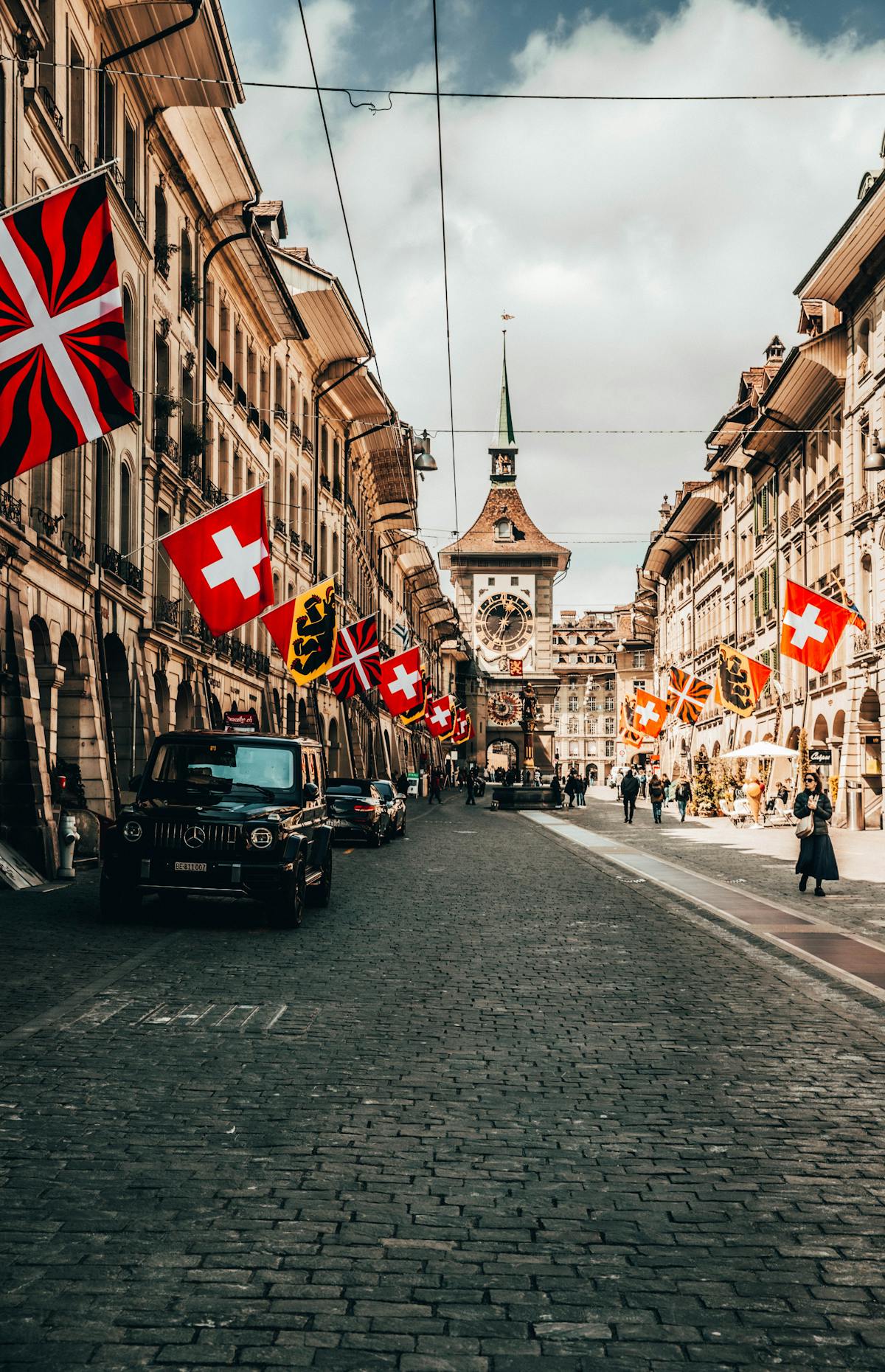 Swiss Flags Photos, Download The BEST Free Swiss Flags Stock Photos ...
