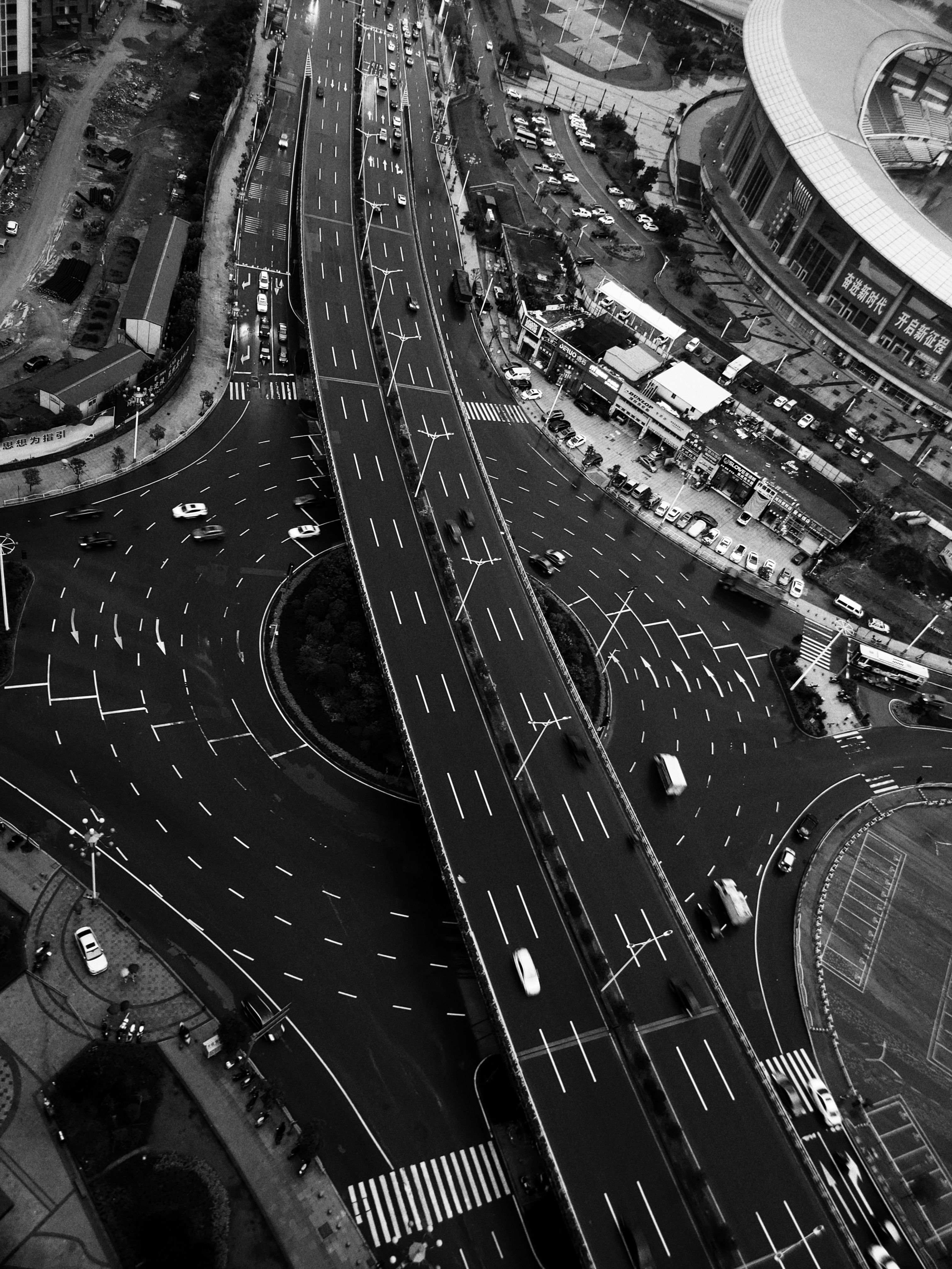 Viaduct and Roundabout in Black and White · Free Stock Photo