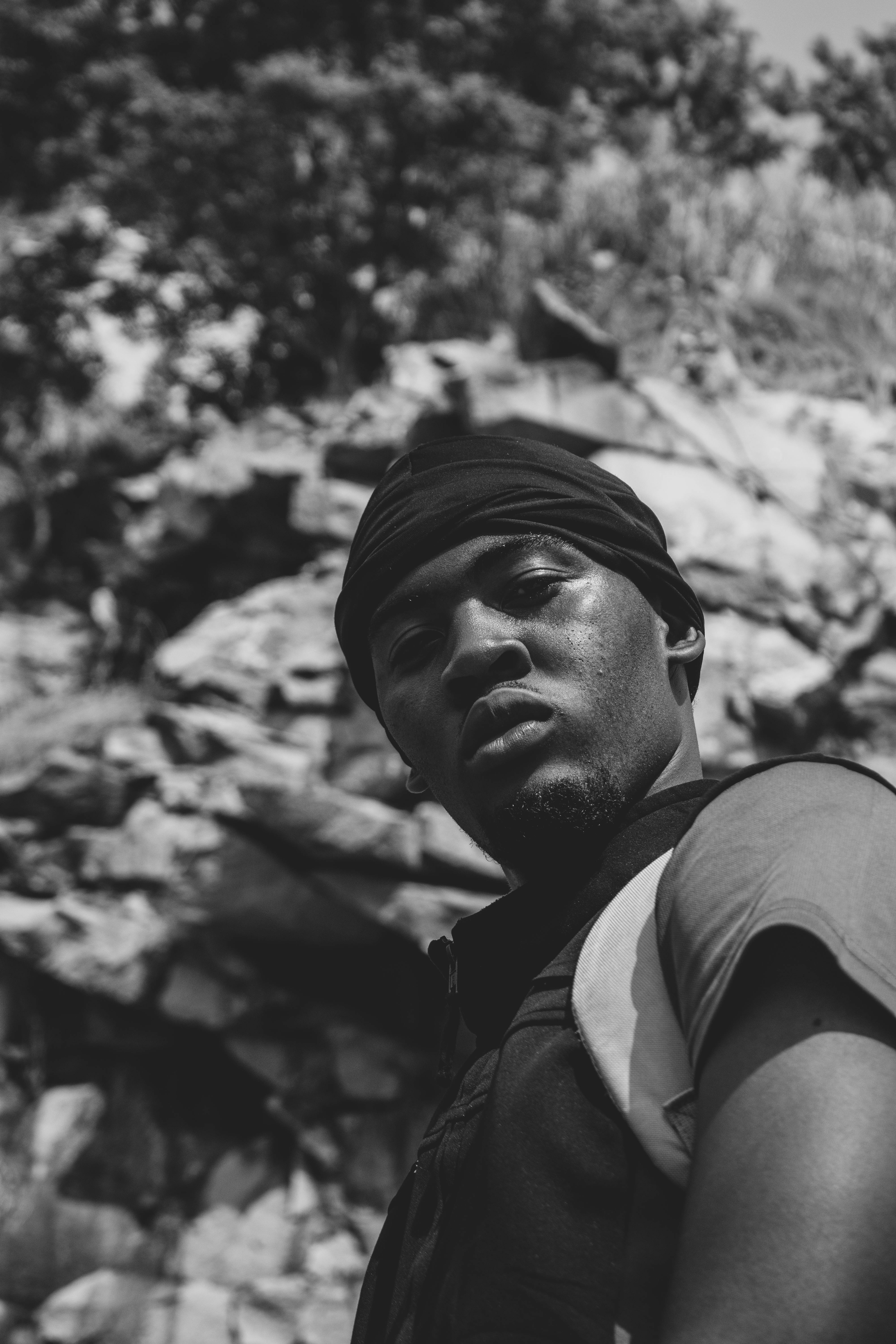 ECLUSIVES WITH MAD GUN 17 Photos & Videos Collected by BOB Bhizzle