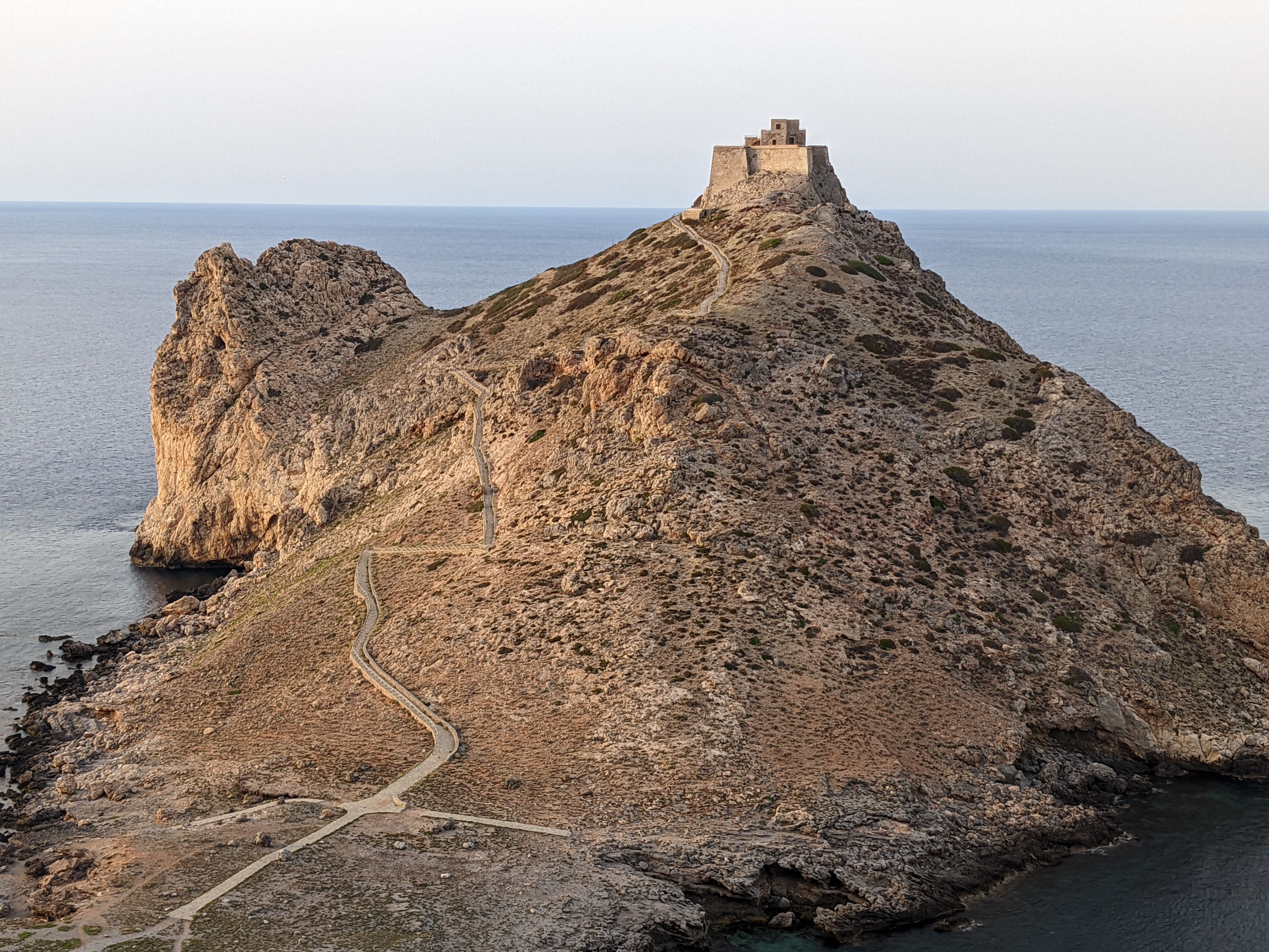 Castle on a Cliff · Free Stock Photo