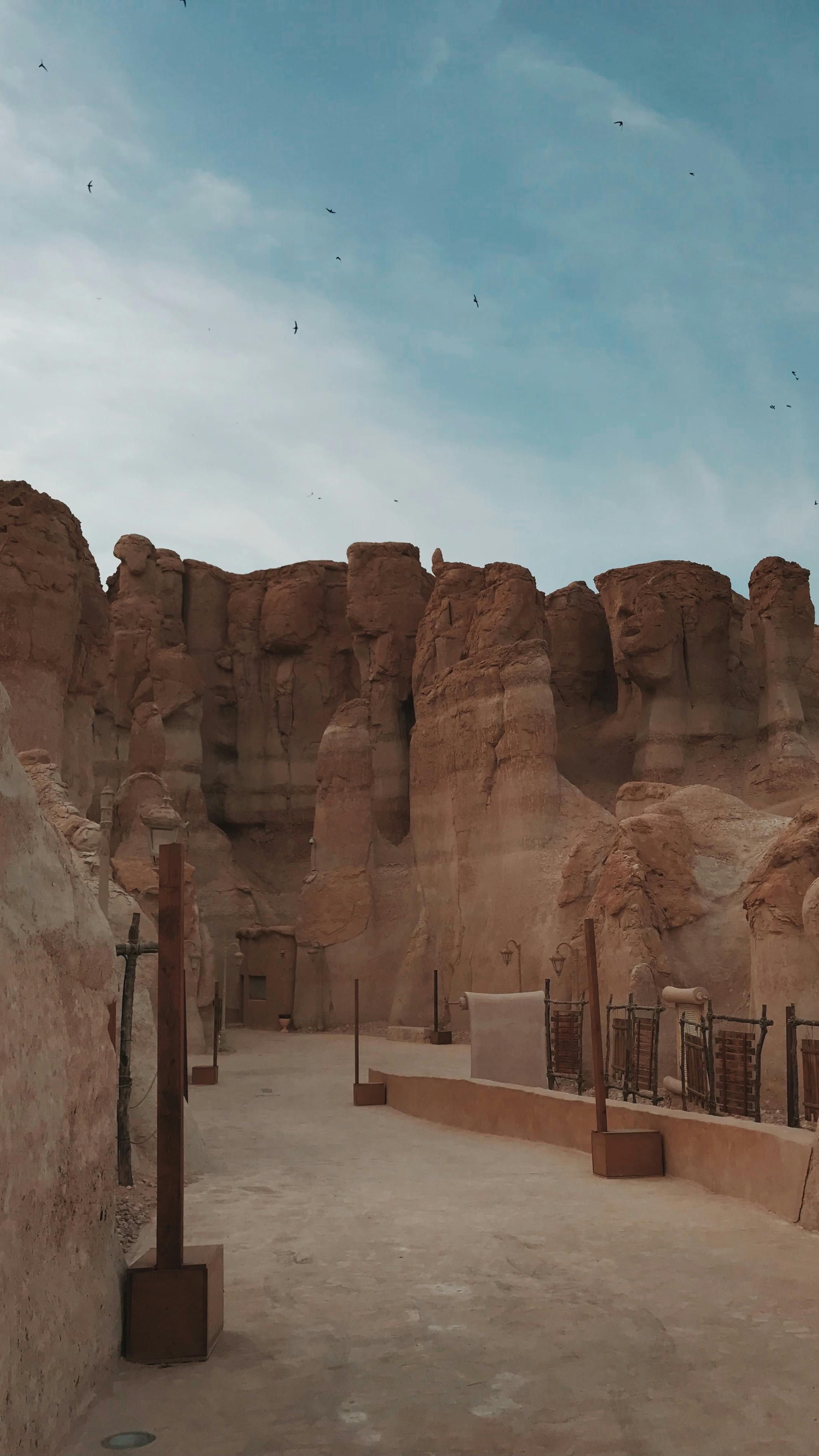 Sandstone Cliff in Al Ula Tantura, Saudi Arabia · Free Stock Photo