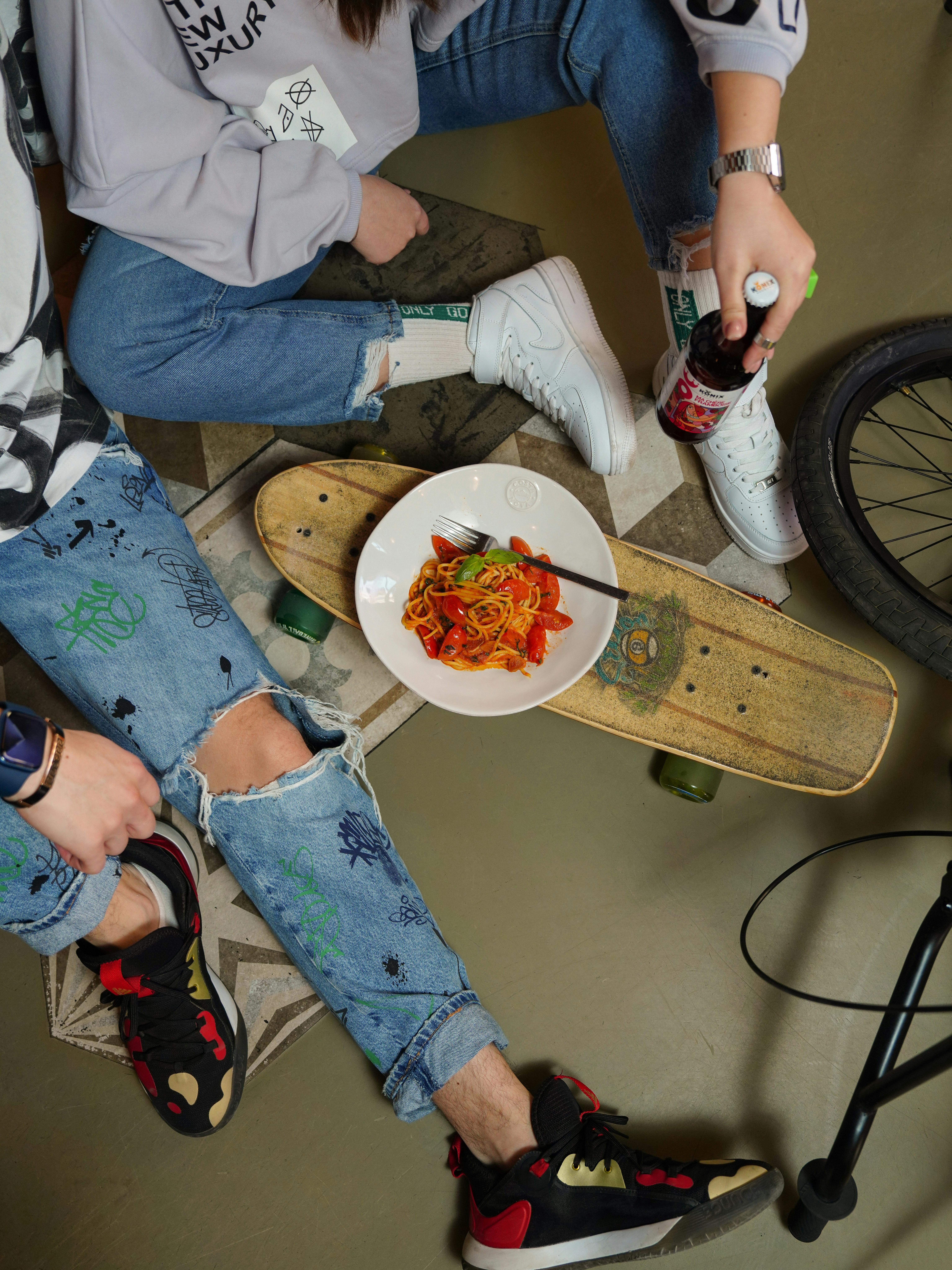Plate of Spaghetti on a Skateboard · Free Stock Photo