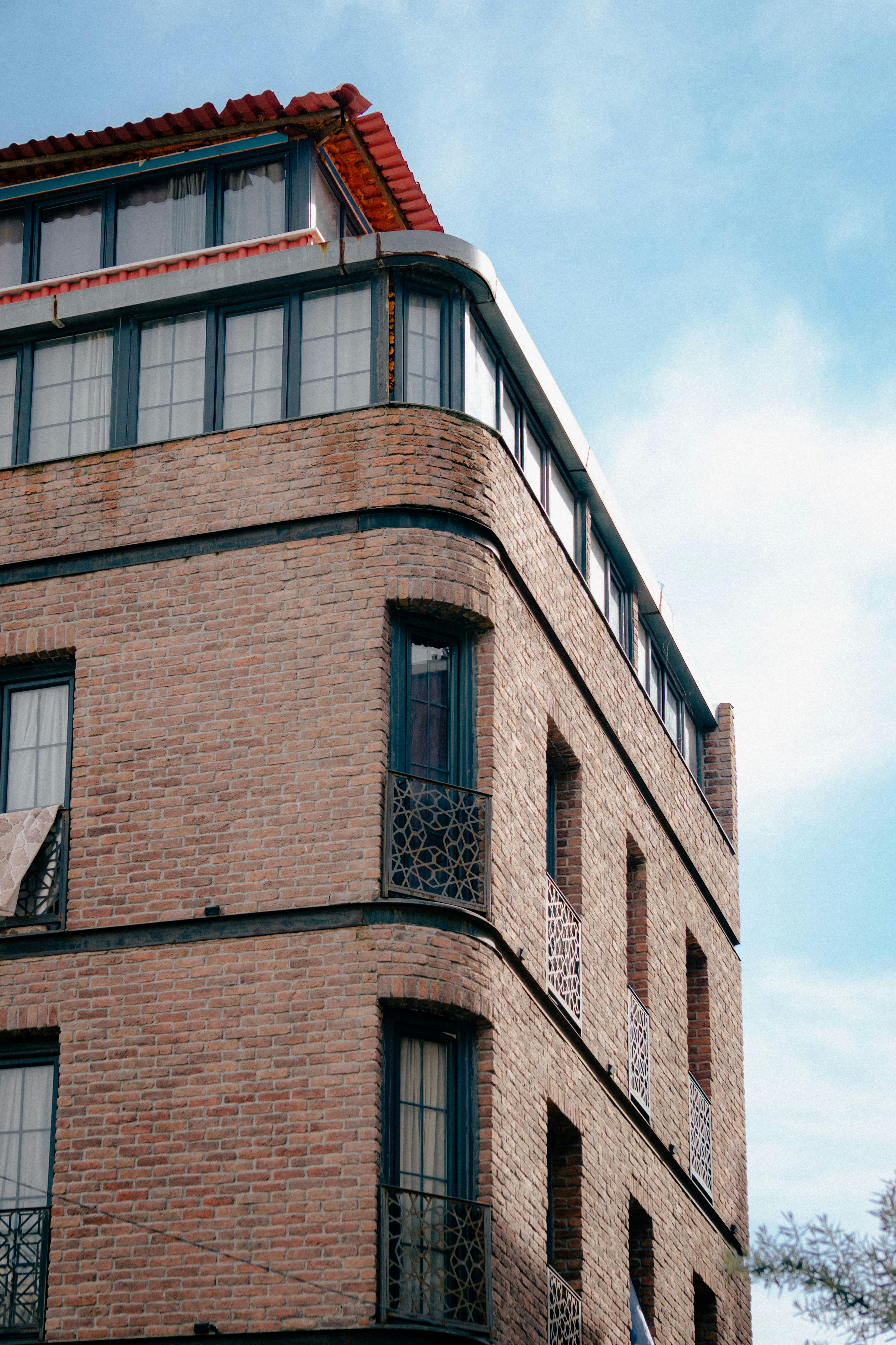 Corner of White Building · Free Stock Photo