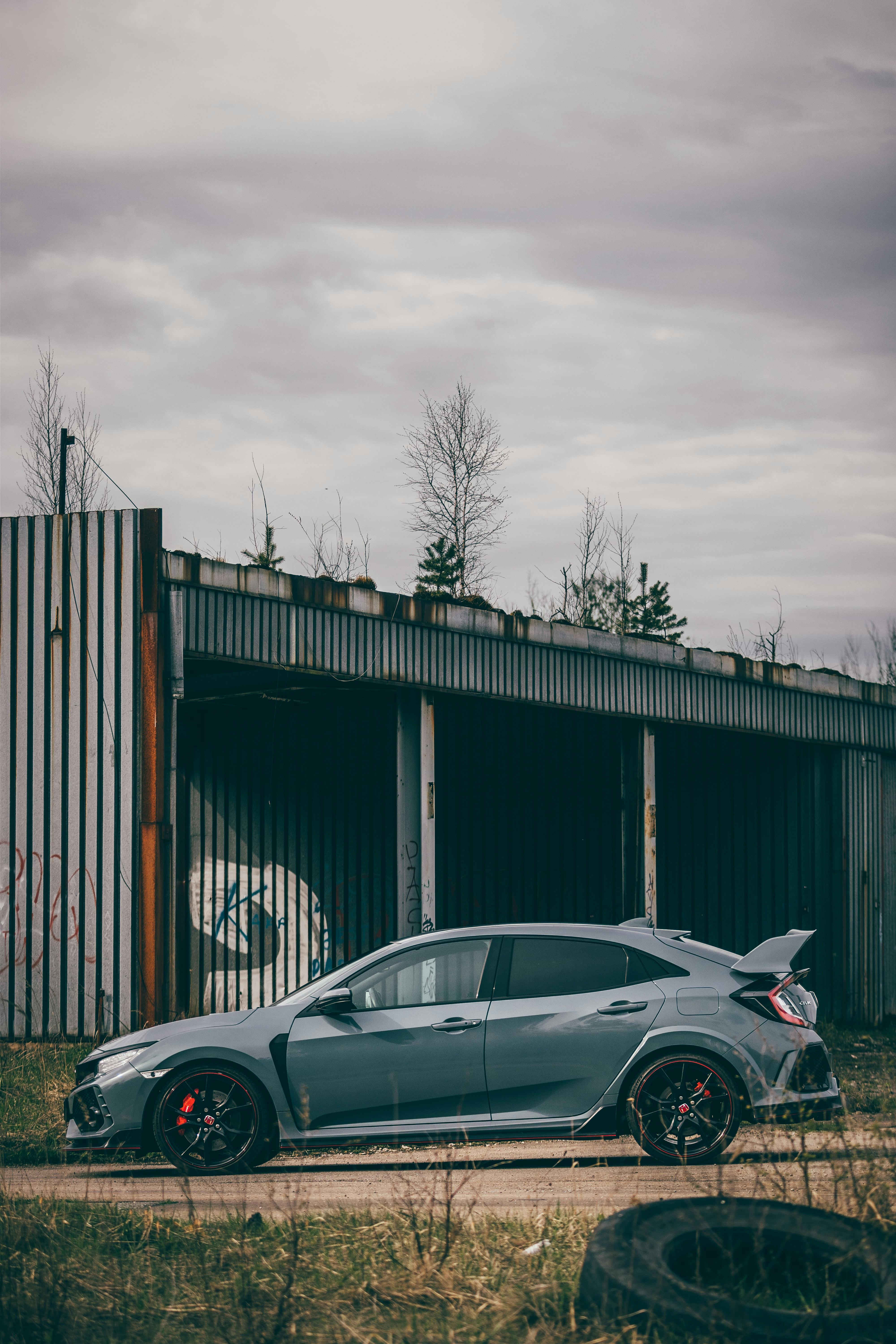 Gray Honda Civic Type R · Free Stock Photo
