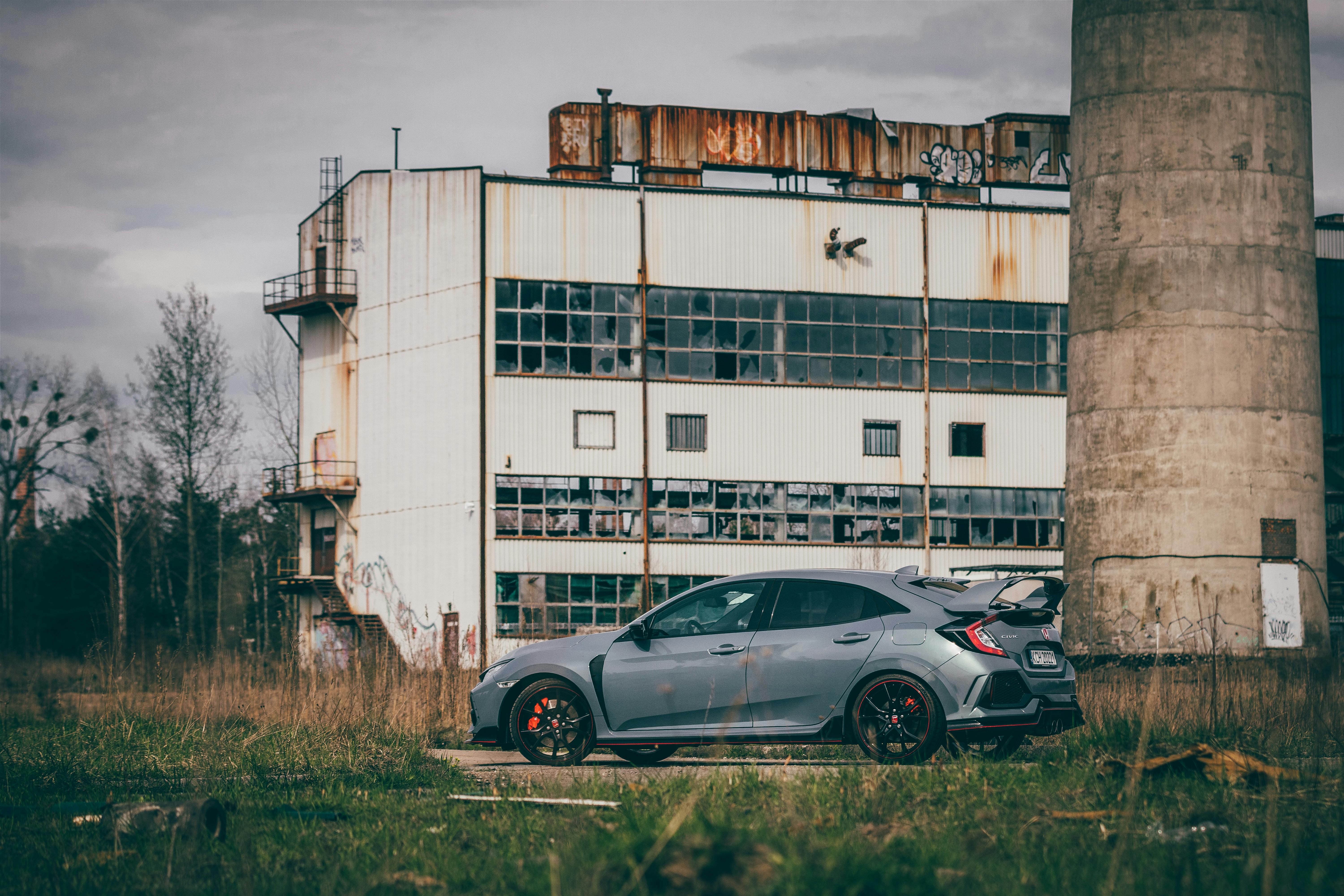 Gray Honda Civic Type R · Free Stock Photo