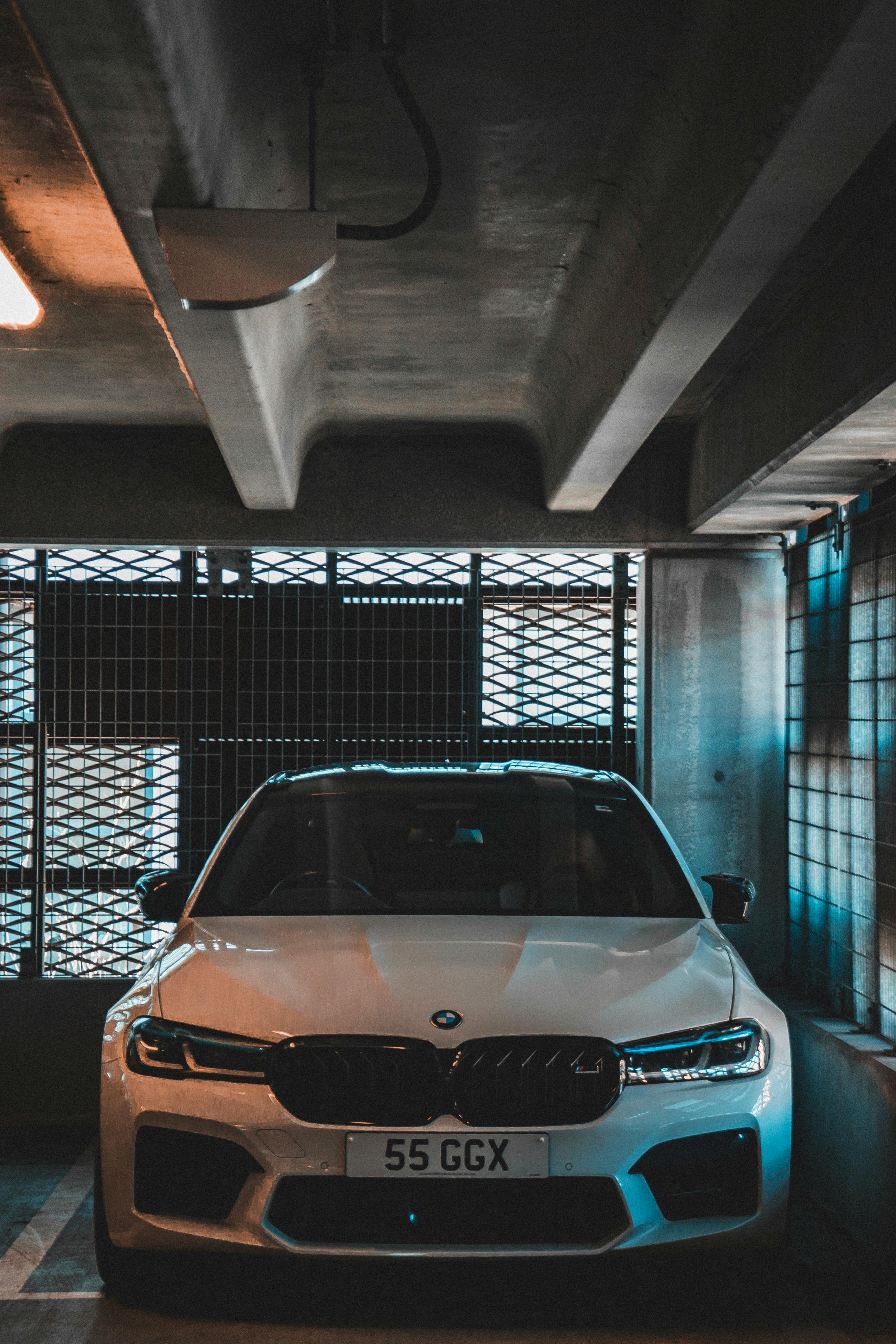 White BMW M5 · Free Stock Photo