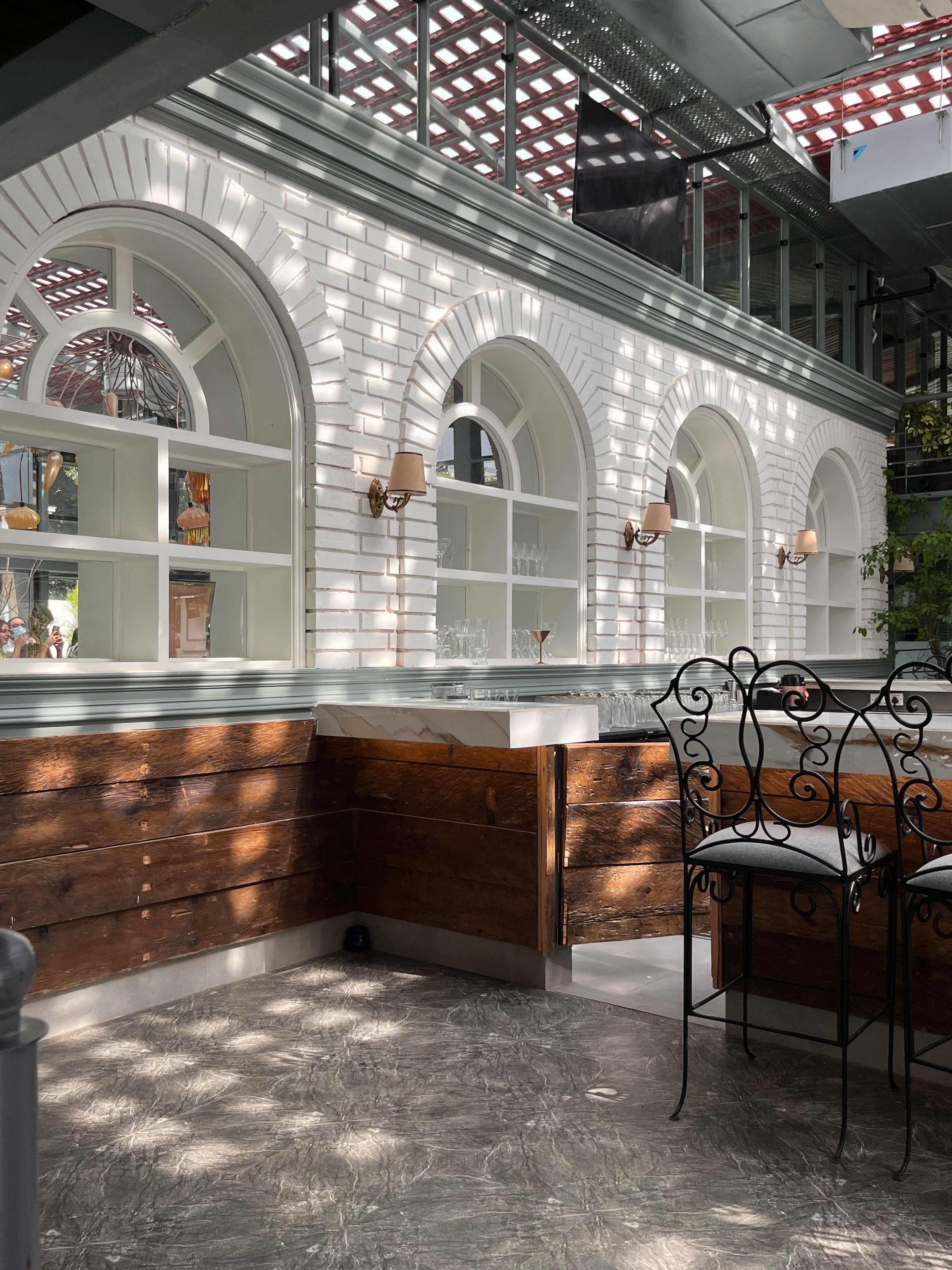 Restaurant Walls Photos, Download The BEST Free Restaurant Walls Stock ...