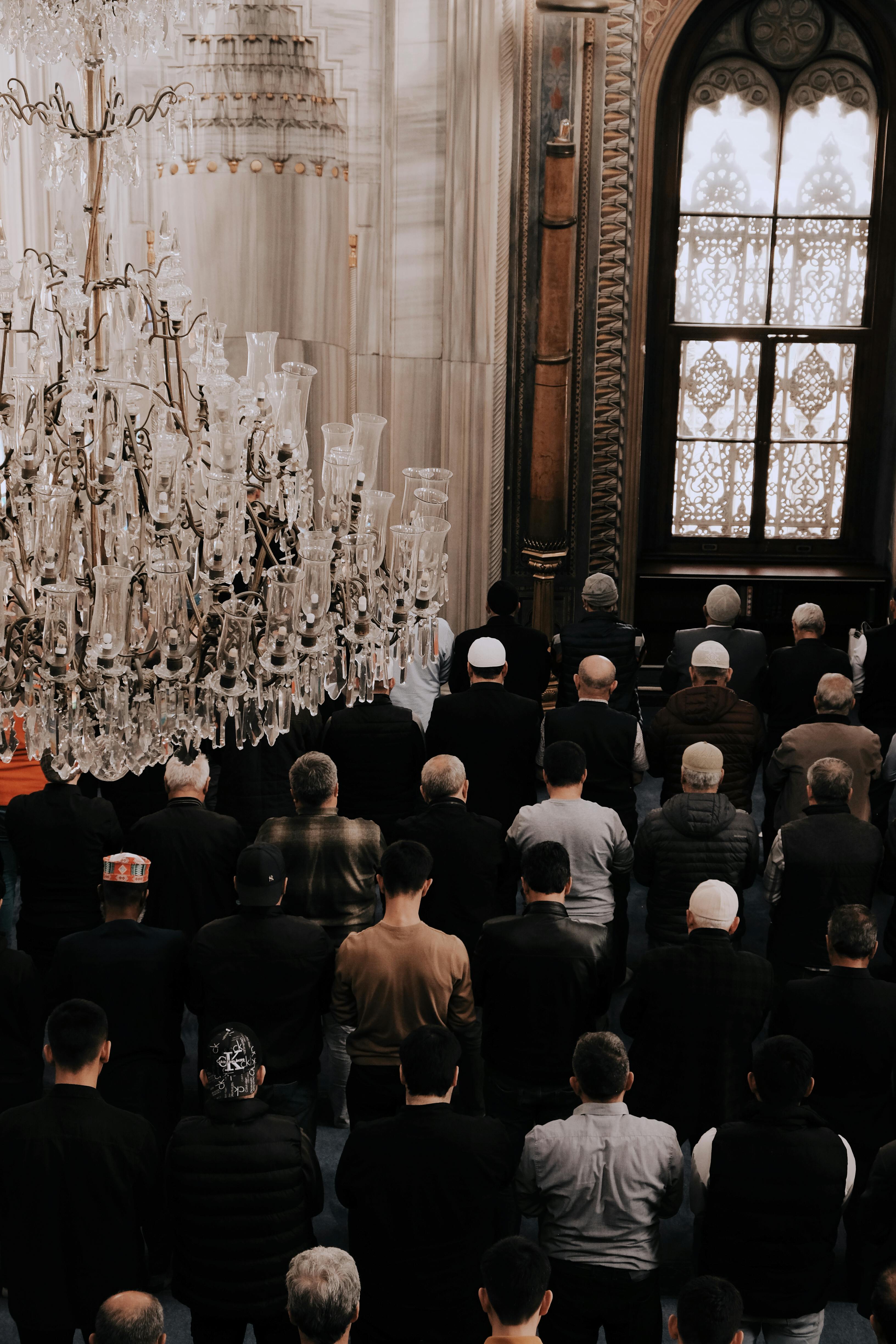 Mass Prayer In Mosque Photos, Download The BEST Free Mass Prayer In ...