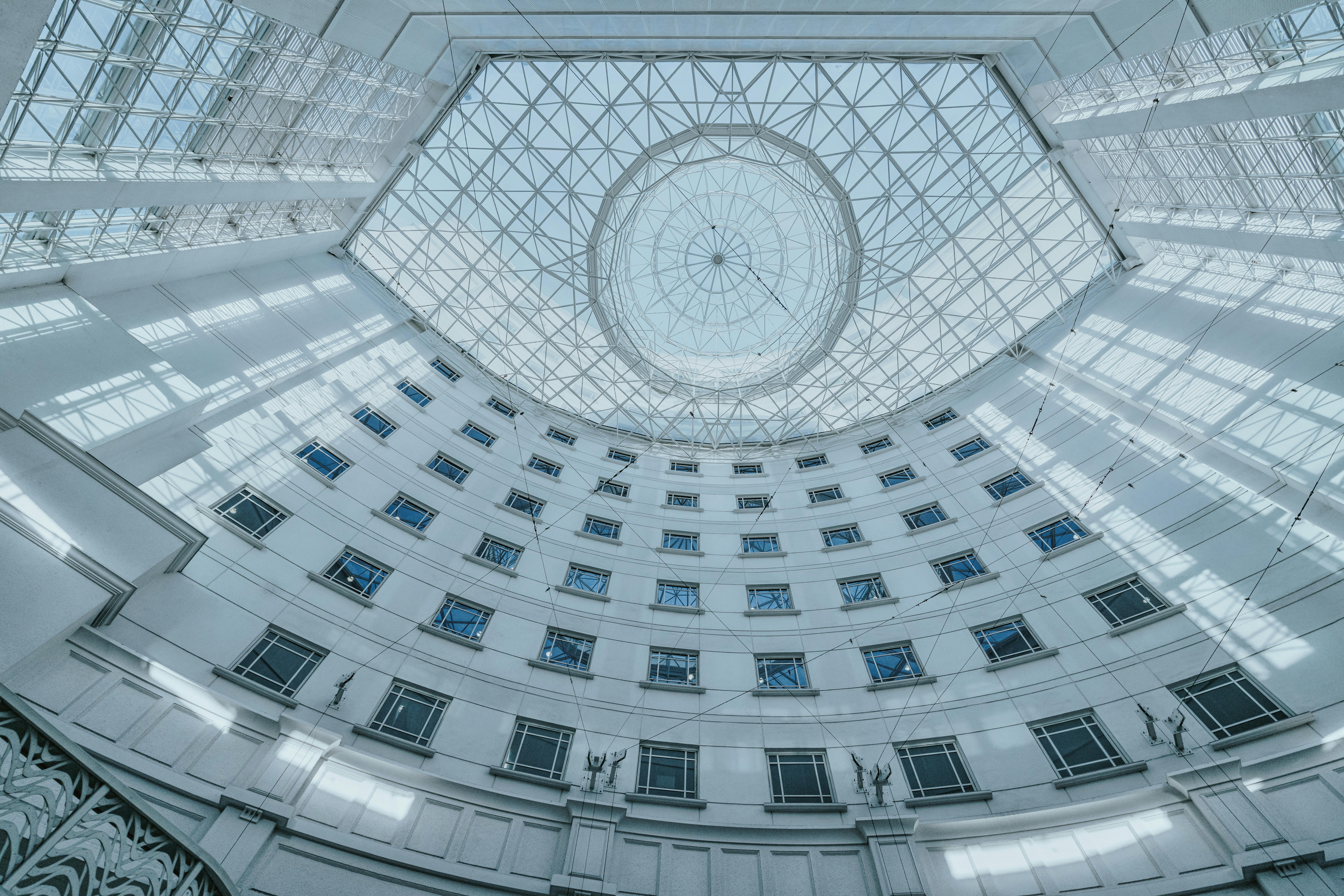 Glass Ceiling Above the Courtyard of Rendezvous Hotel Singapore · Free ...