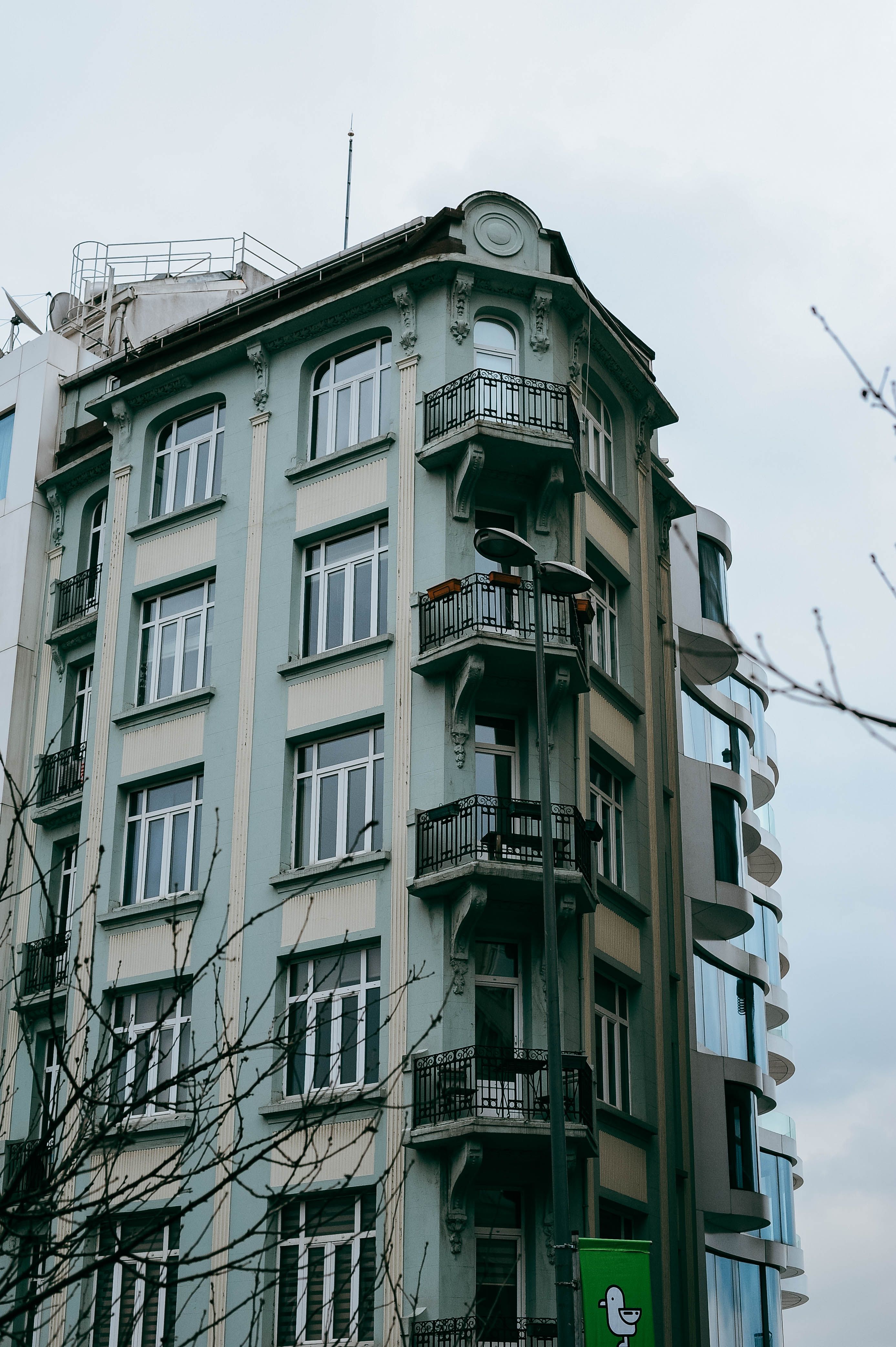 Six Story Building Photos, Download The BEST Free Six Story Building ...