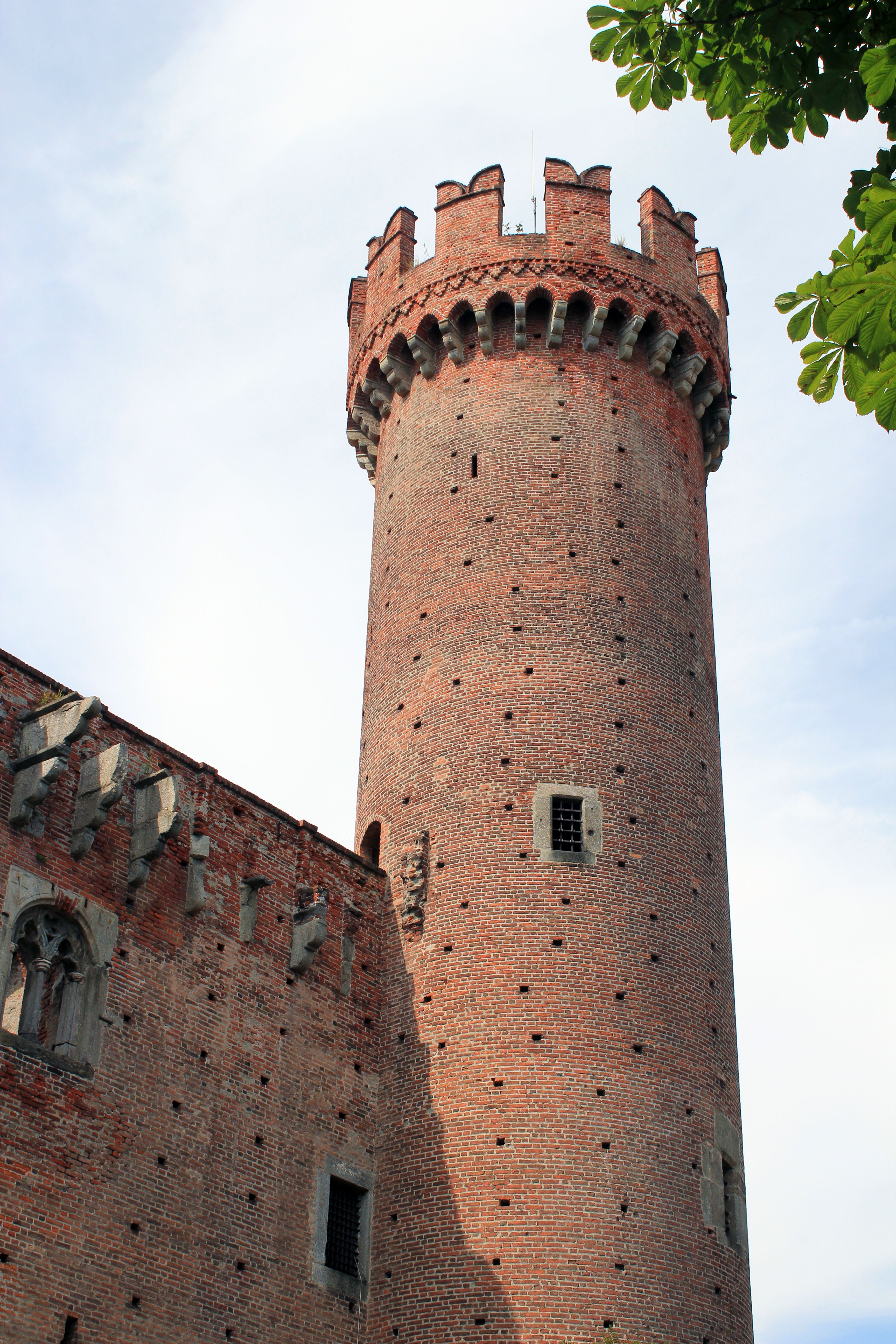 Red Castle Tower · Free Stock Photo