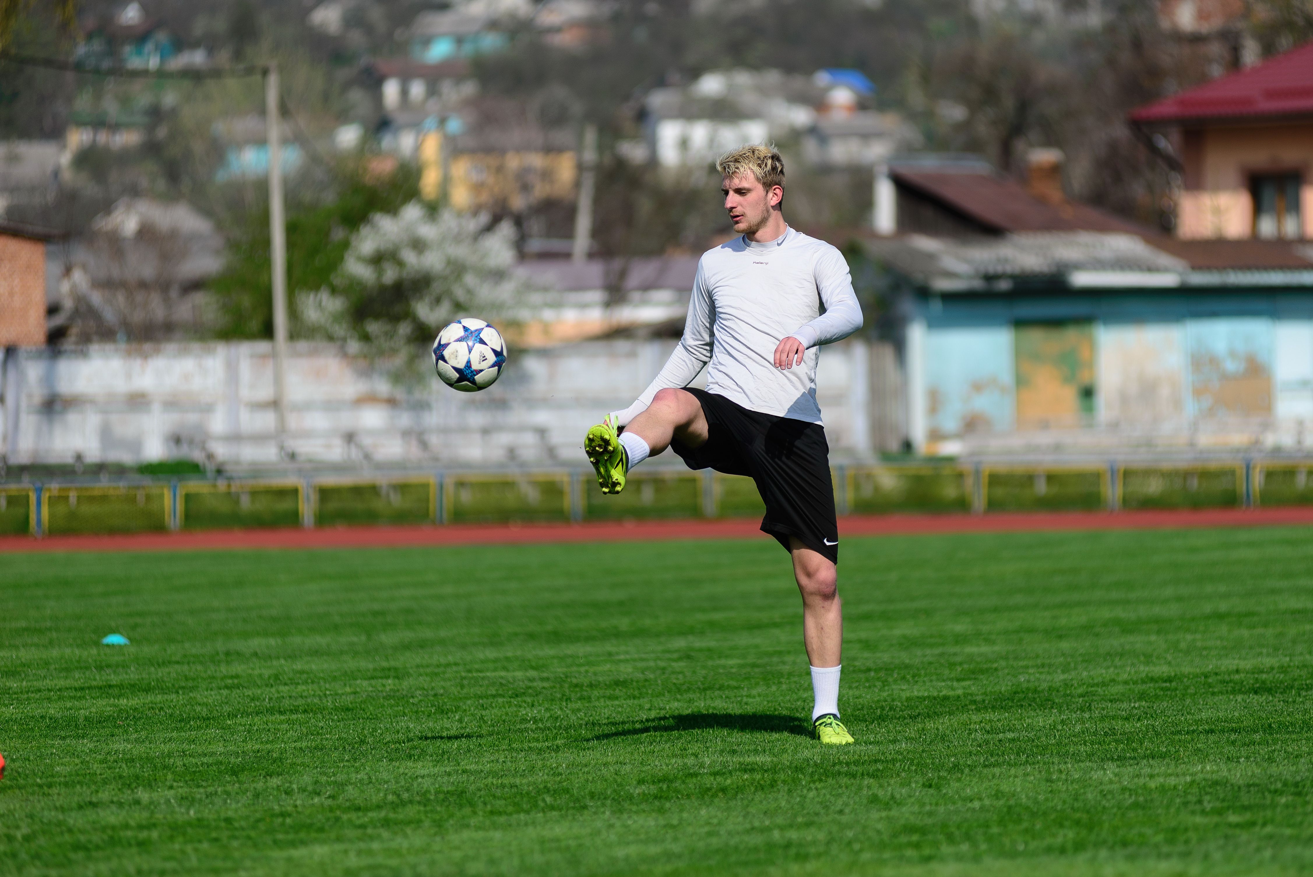 Man Playing Soccer · Free Stock Photo