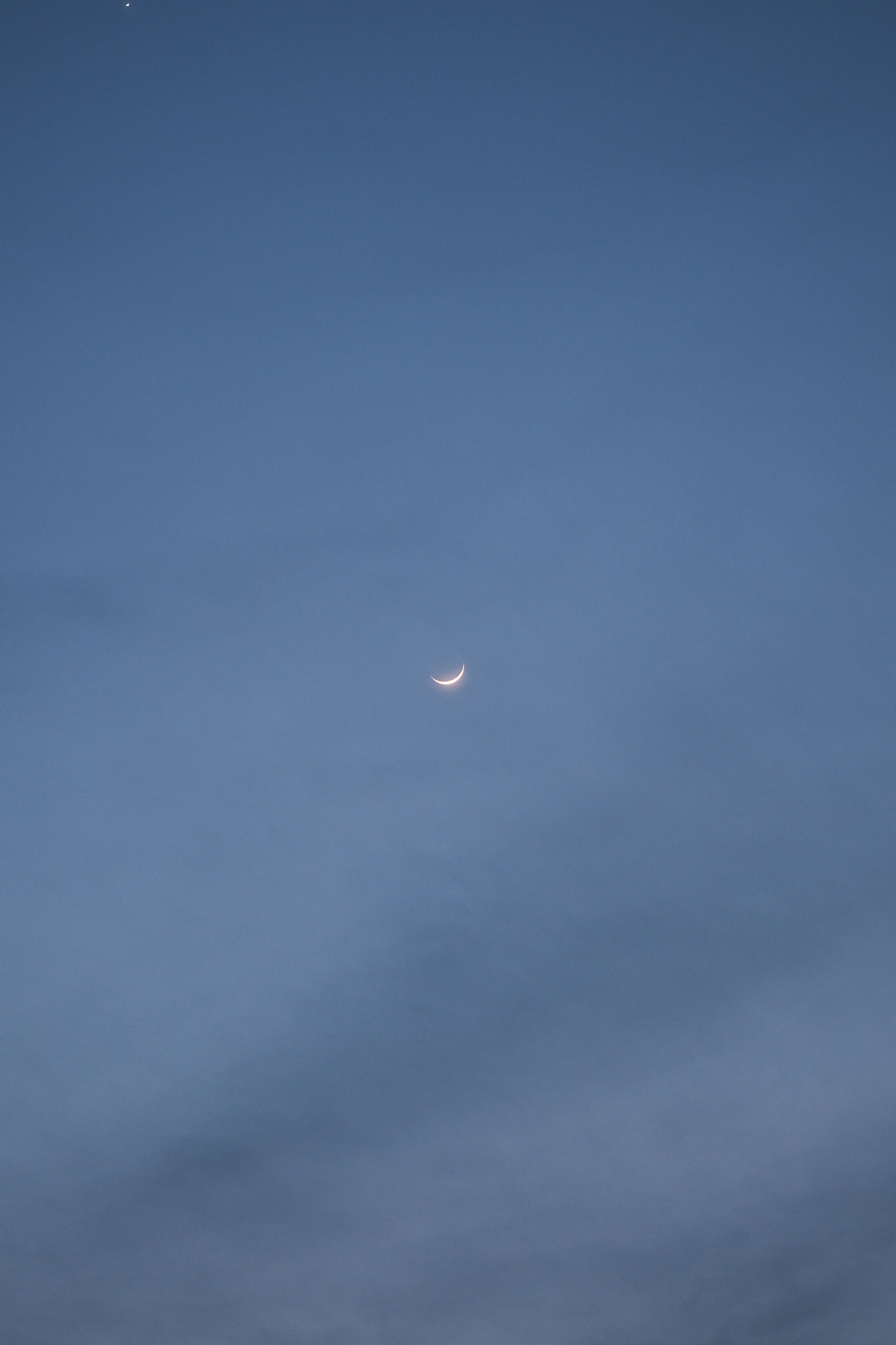 Crescent Moon · Free Stock Photo