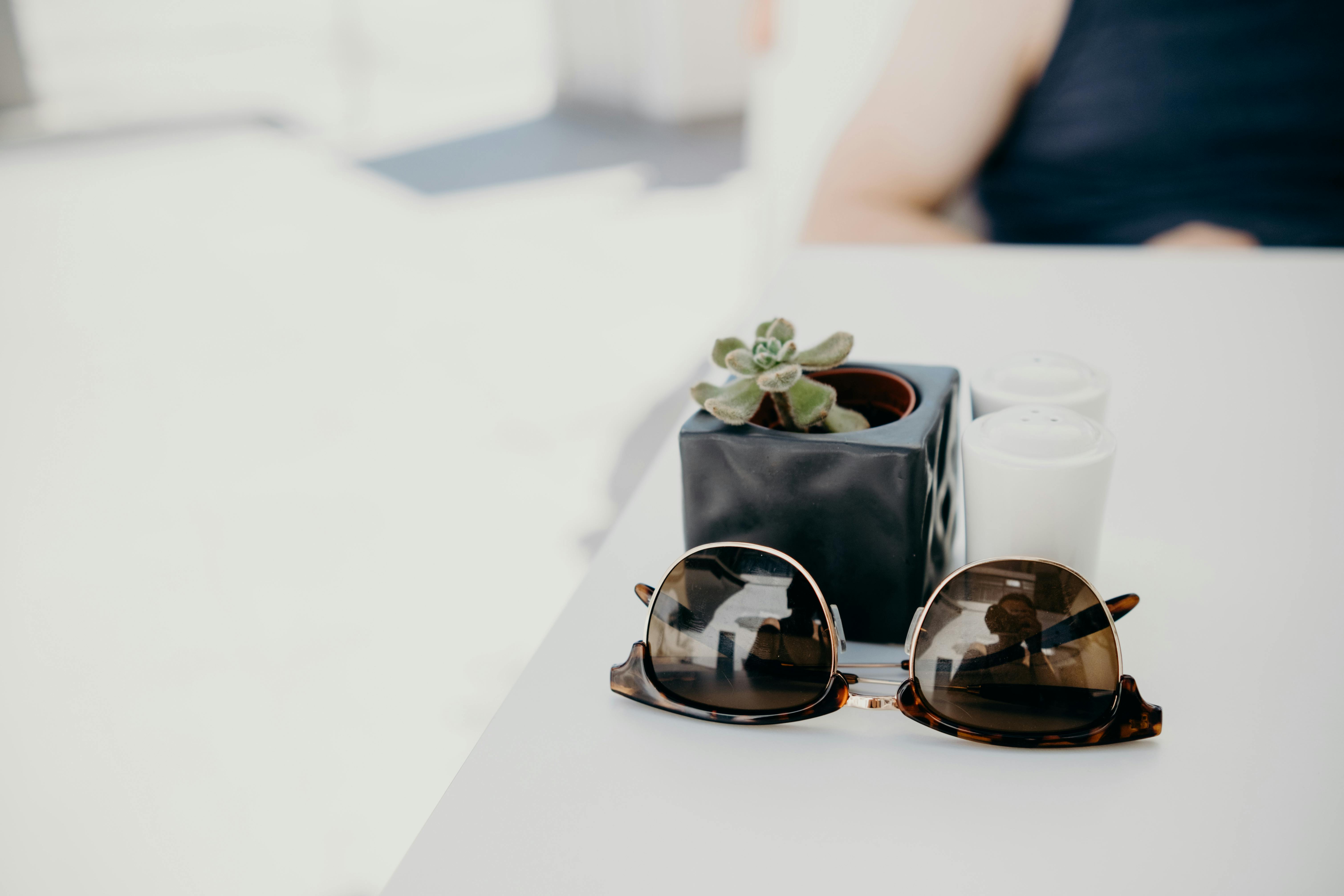 Simple But Trendy Feels Photos, Download The BEST Free Simple But ...