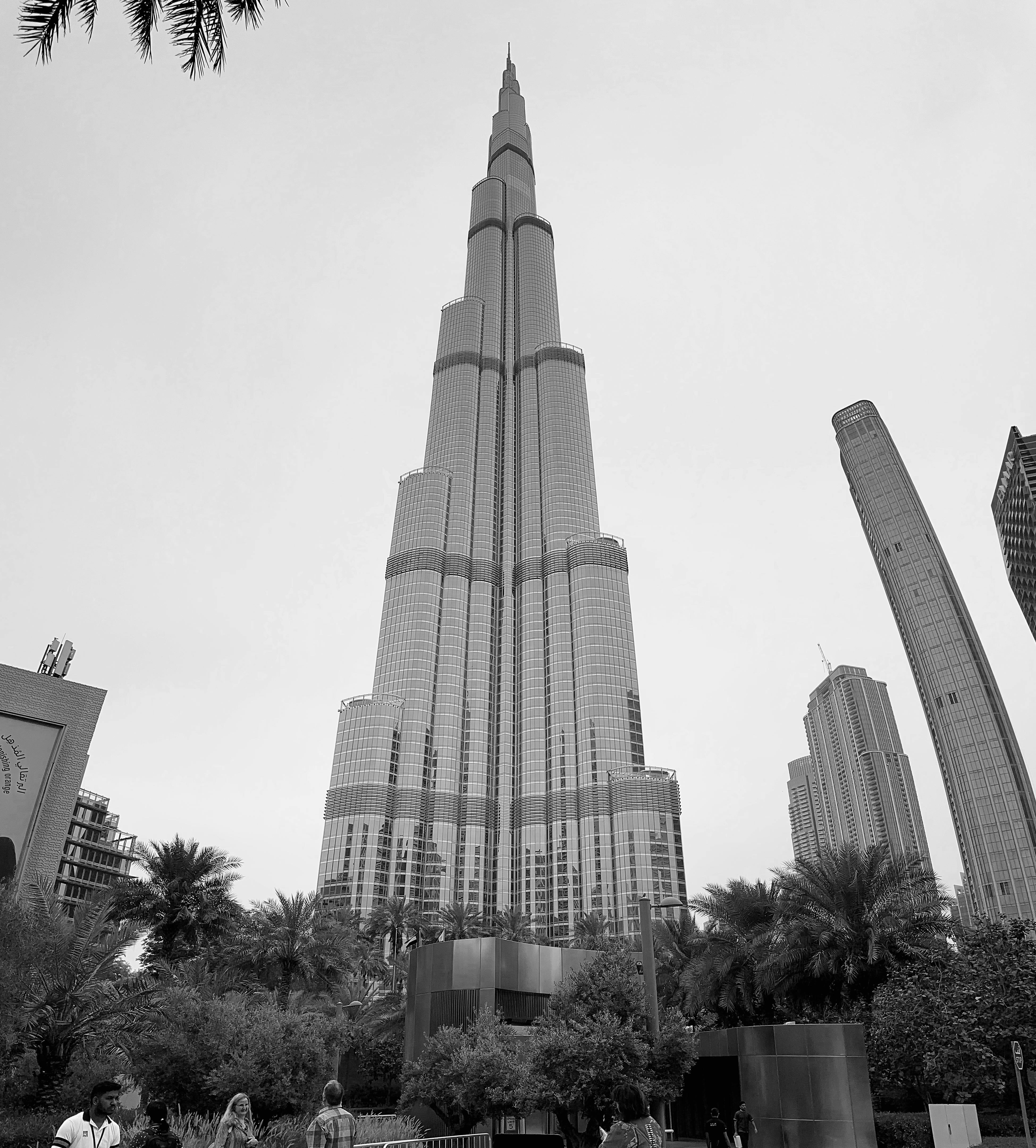 Burj Khalifa, Dubai, United Arab Emirates · Free Stock Photo