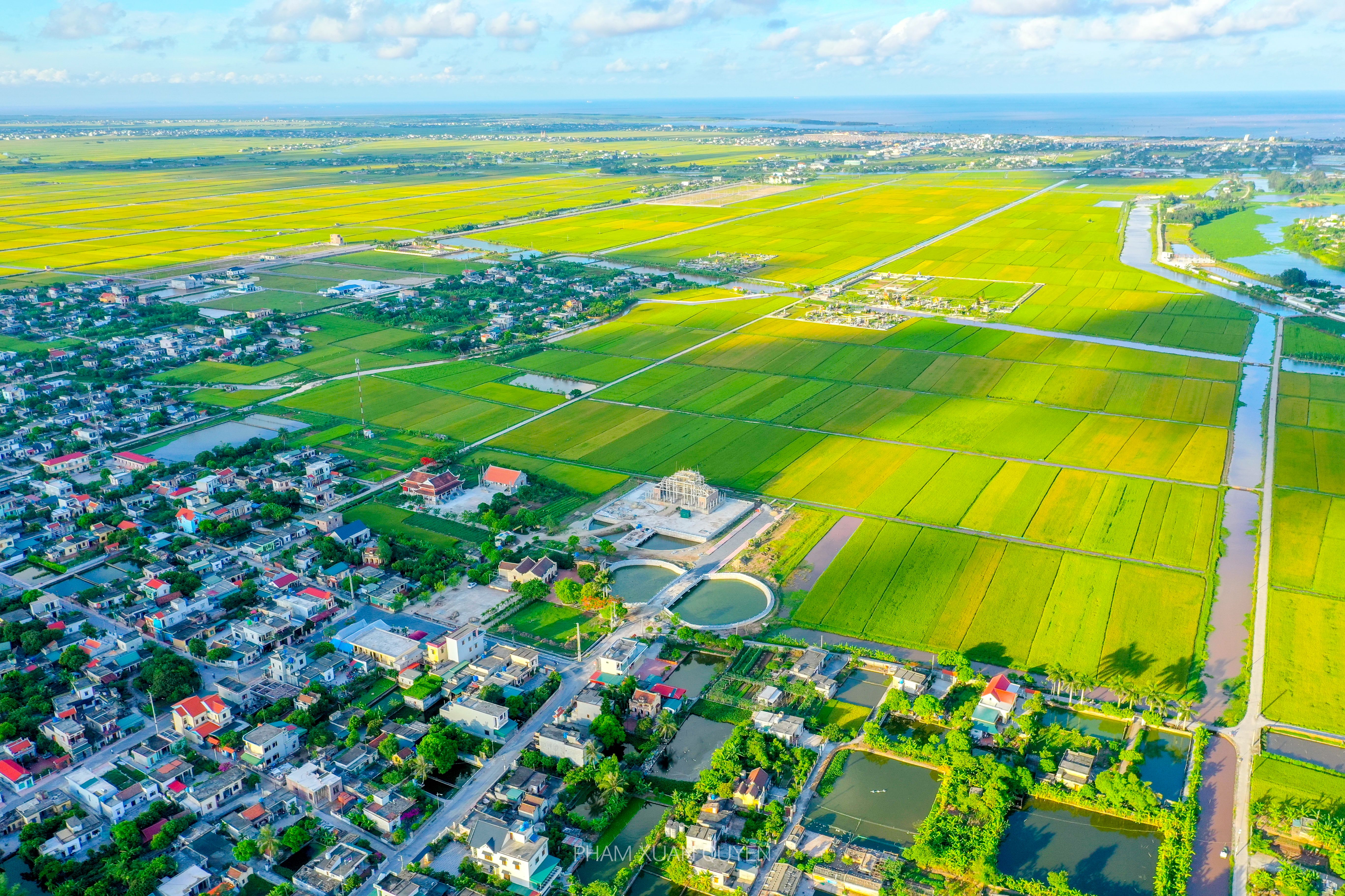 Town in Countryside · Free Stock Photo