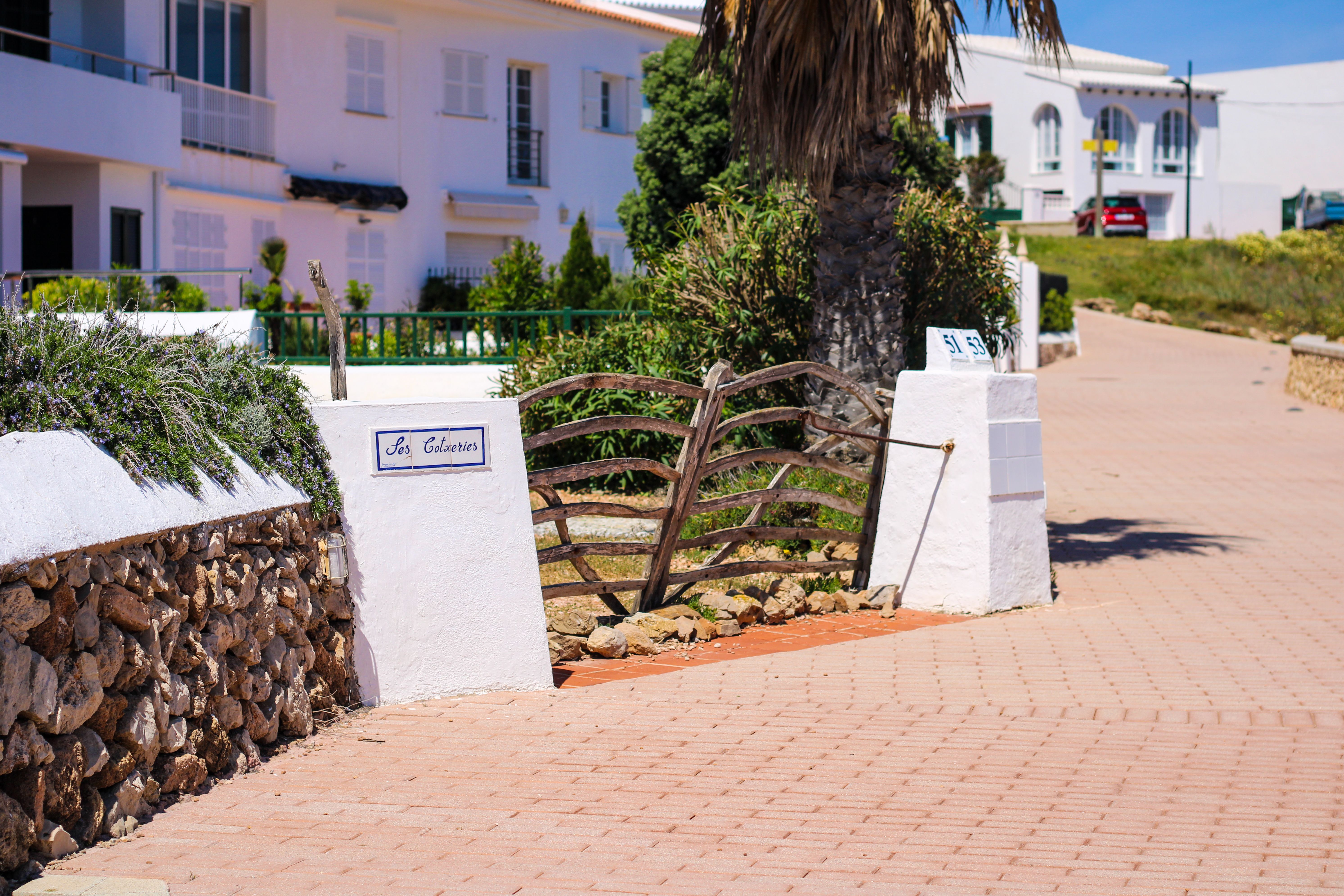 Driveway and Fence in a Resort · Free Stock Photo