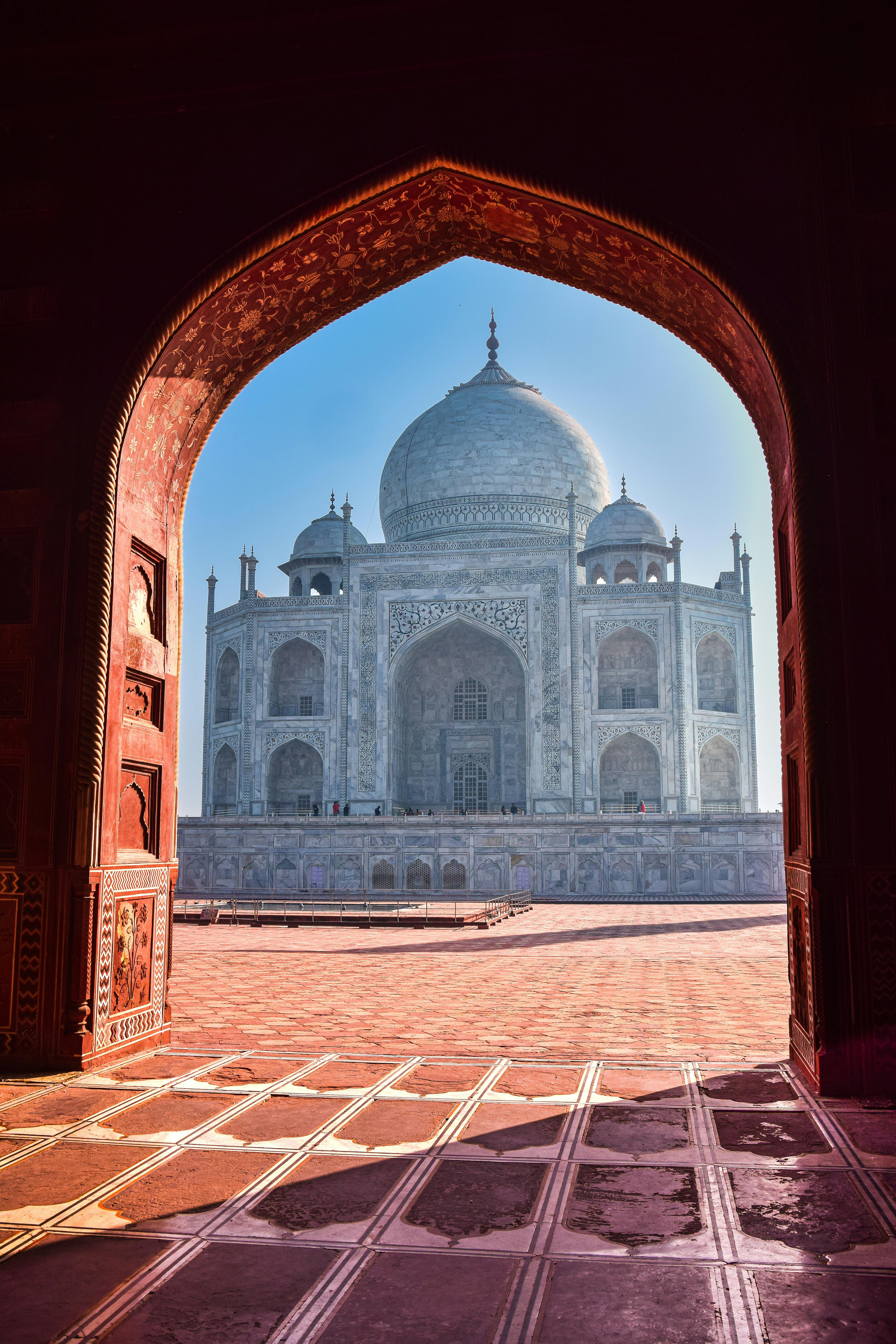 Taj Mahal Seen from Arch · Free Stock Photo