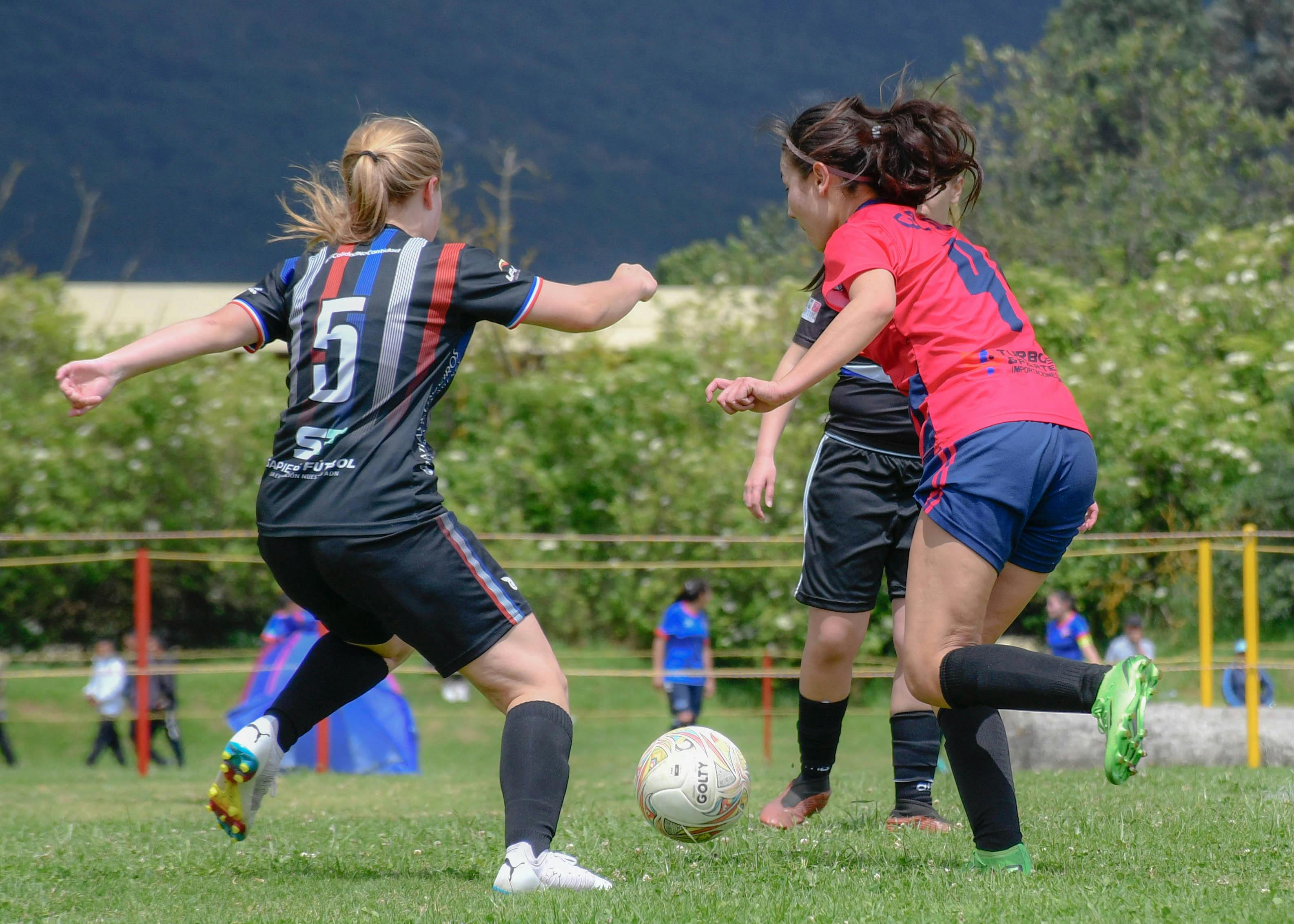 Women Playing Football · Free Stock Photo