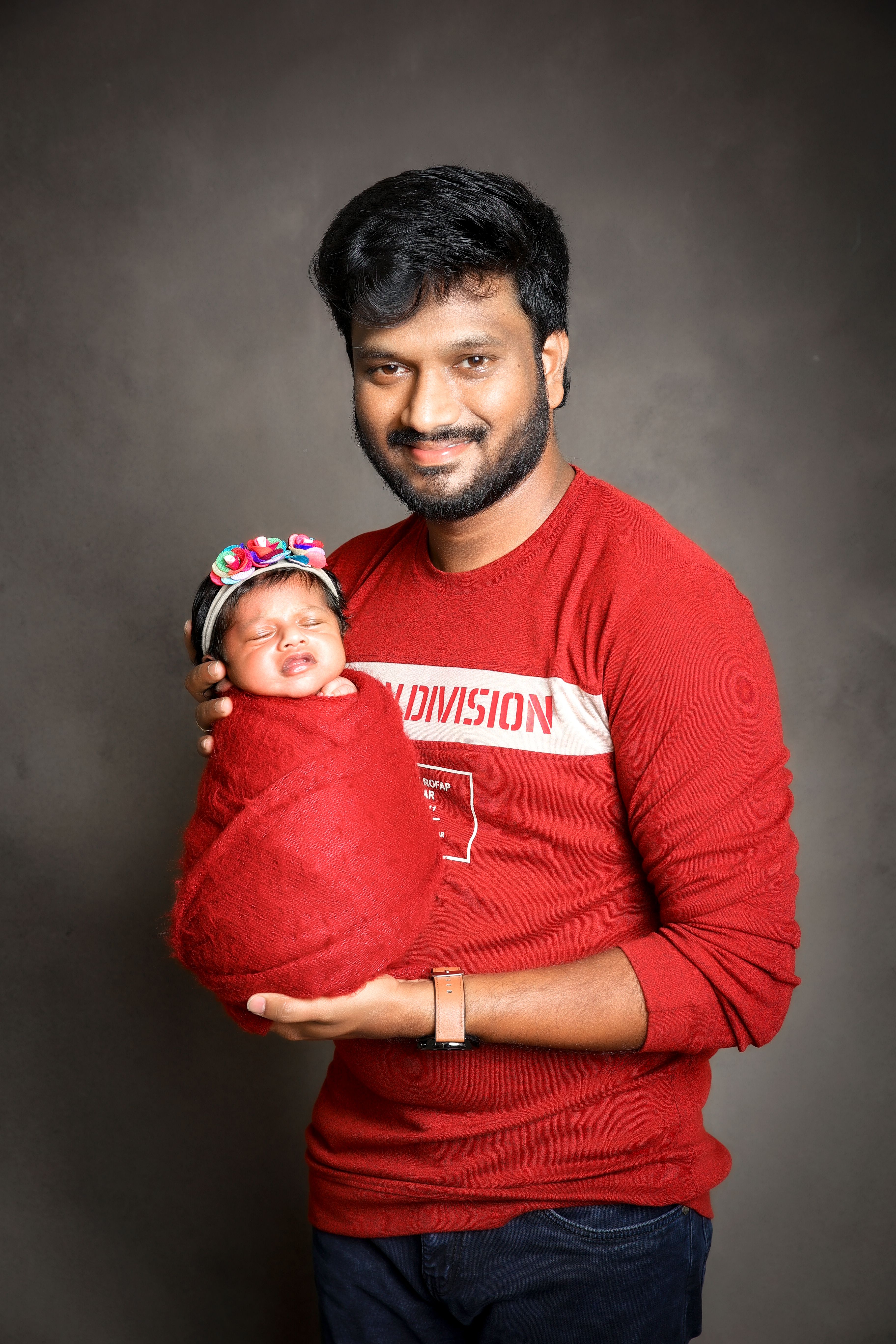 Standing Baby Background Photos, Download The BEST Free Standing Baby ...