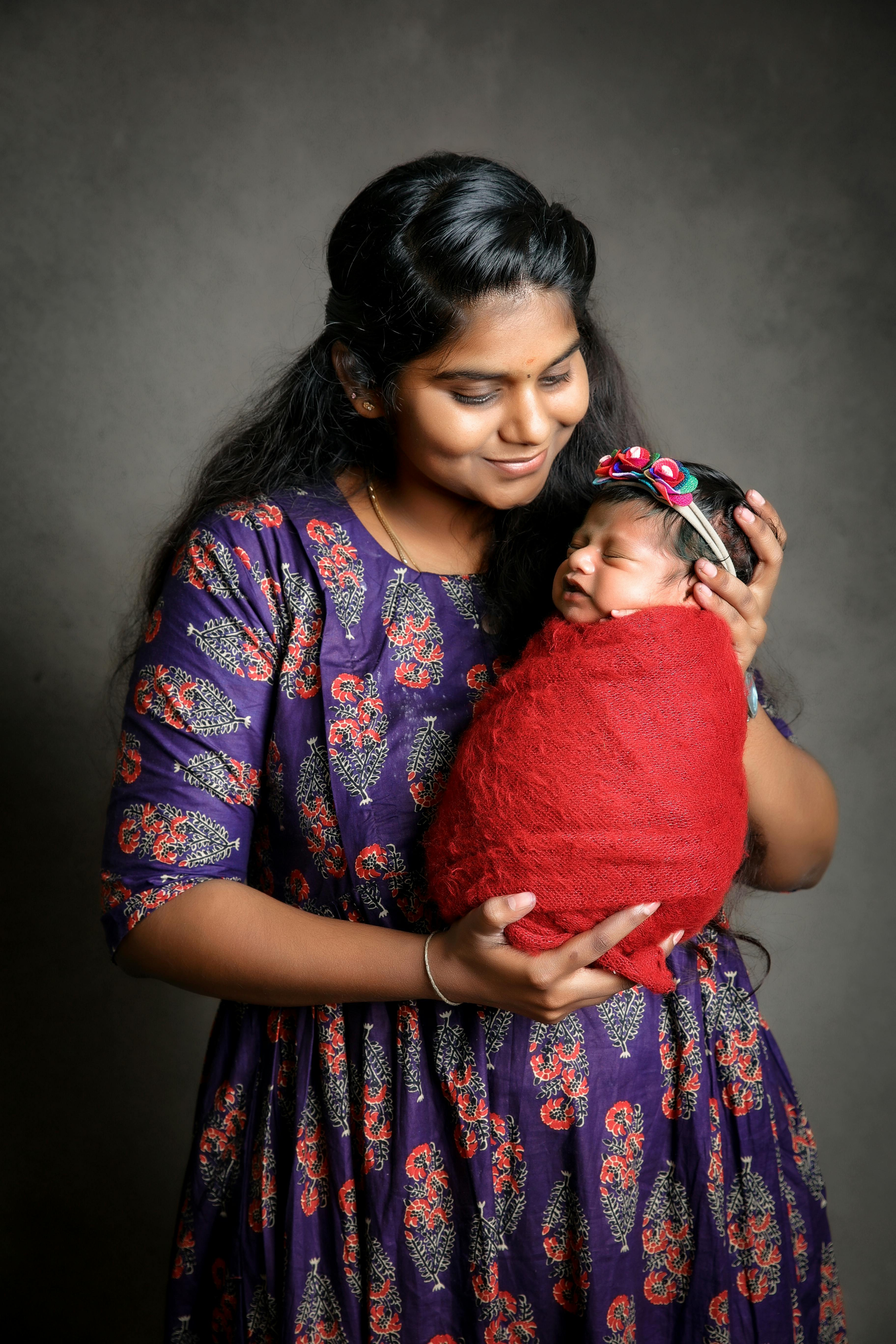 Indian Mother And Baby Photos, Download The BEST Free Indian Mother And ...